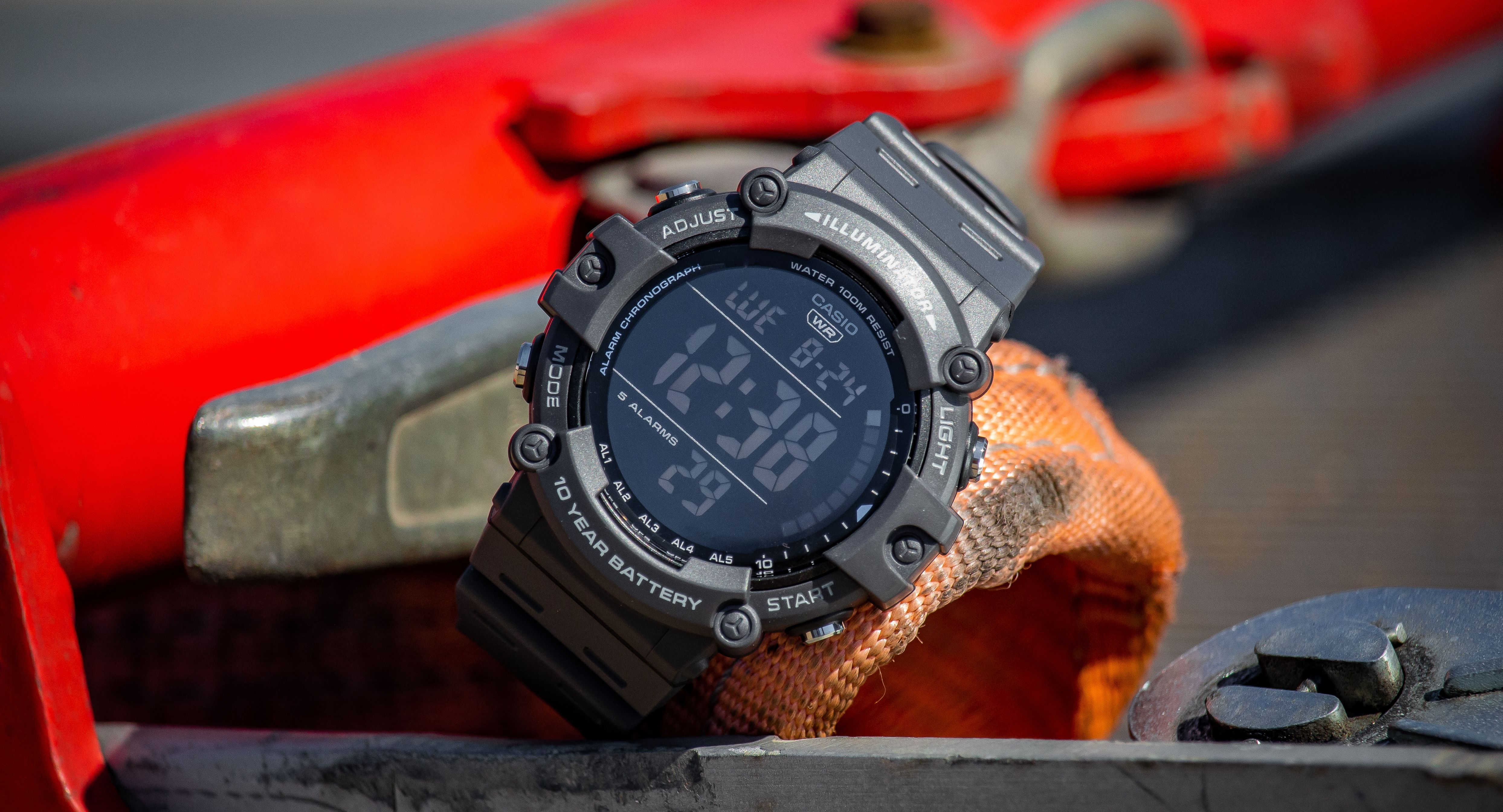 Screen of Watch · Free Stock Photo