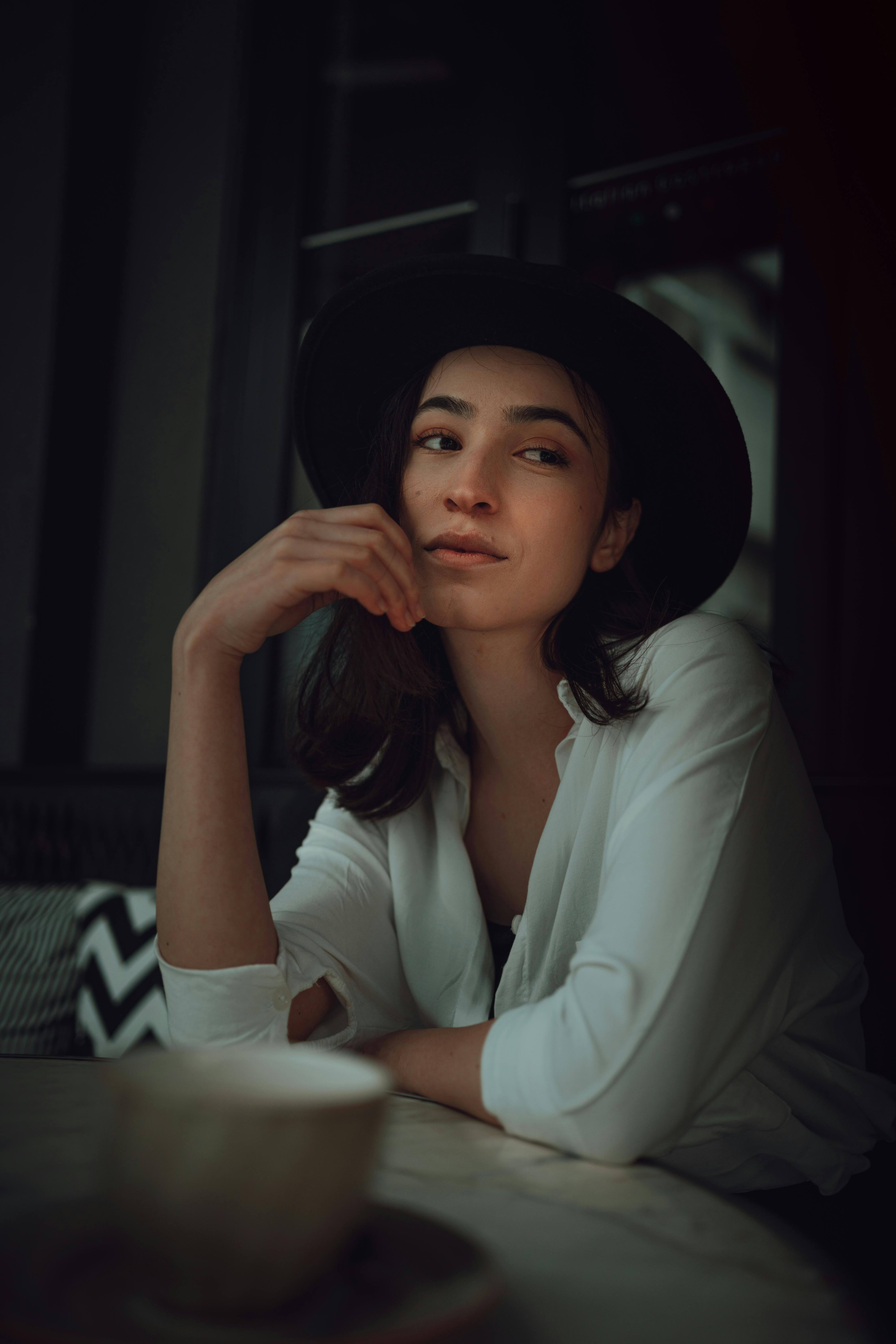 Portrait female model shoot · Free Stock Photo