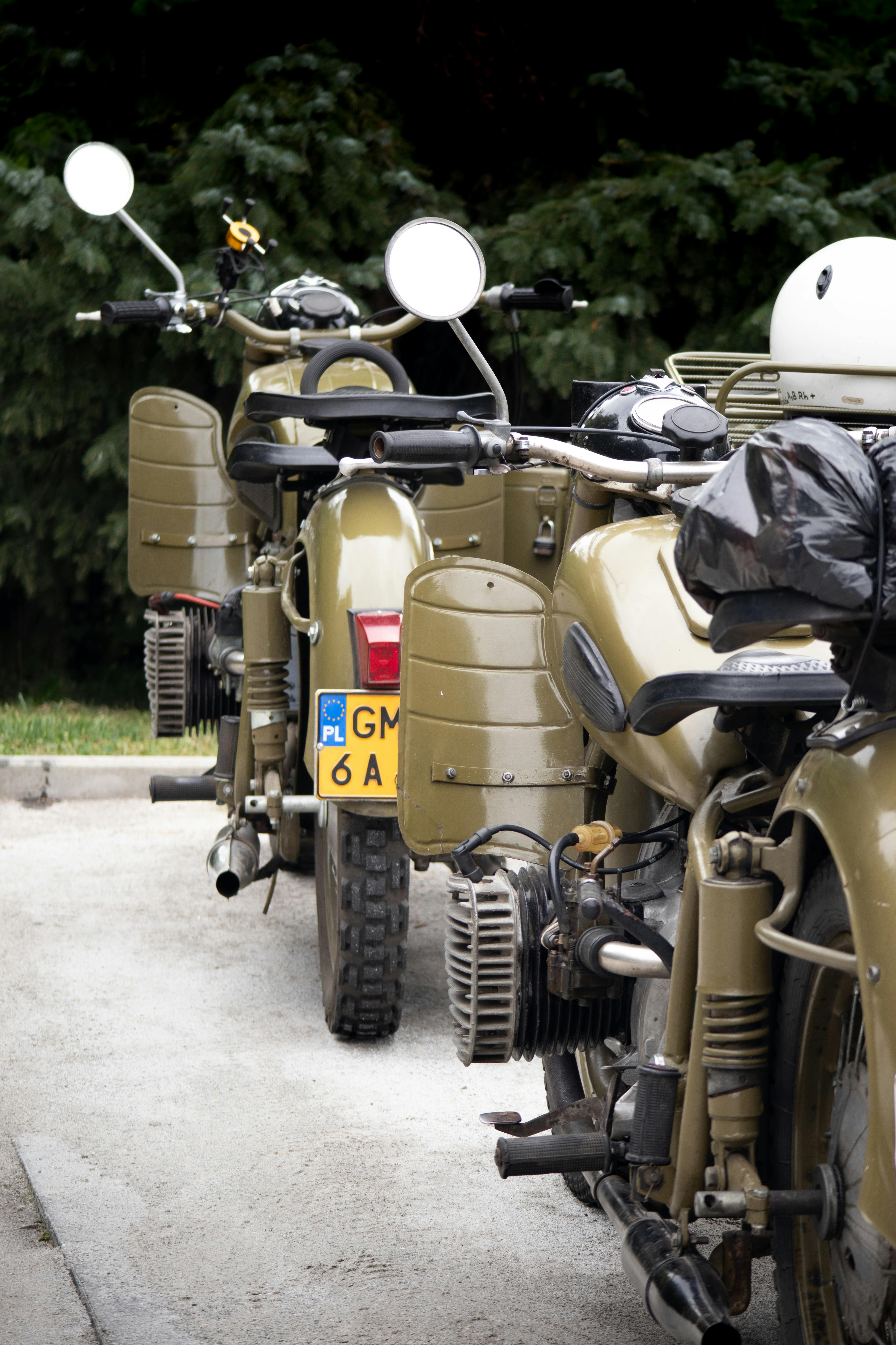 Side View Photo of Motorcycle · Free Stock Photo