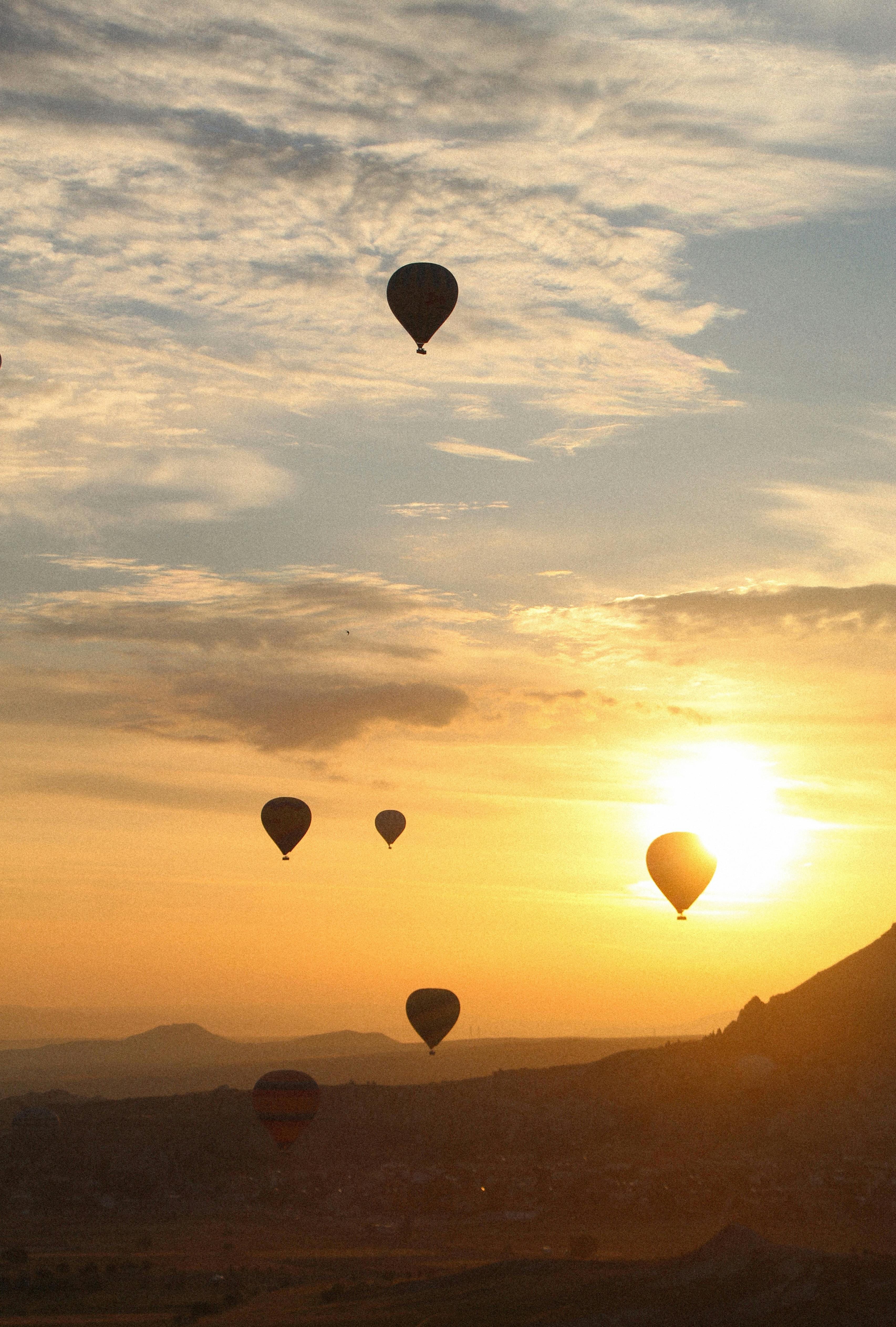 Hot Air Balloon during Sunset · Free Stock Photo