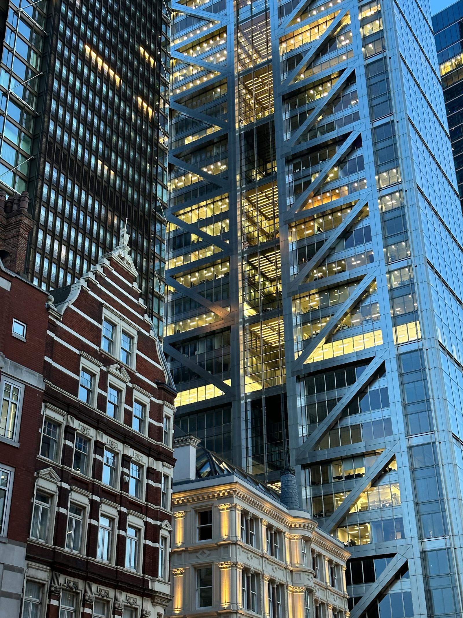 Heron Tower Photos, Download The BEST Free Heron Tower Stock Photos & HD Images