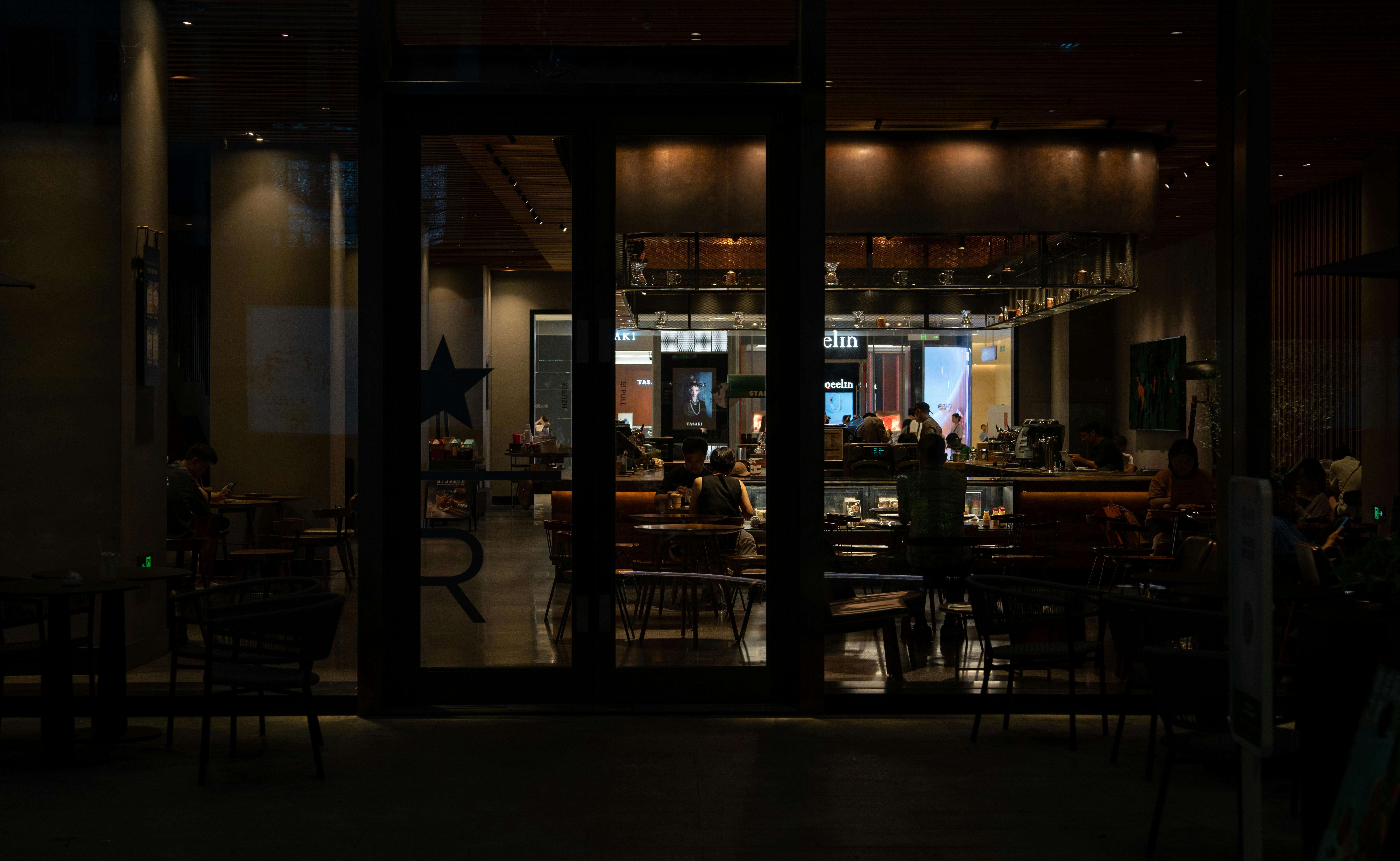 People in Restaurant at Night · Free Stock Photo