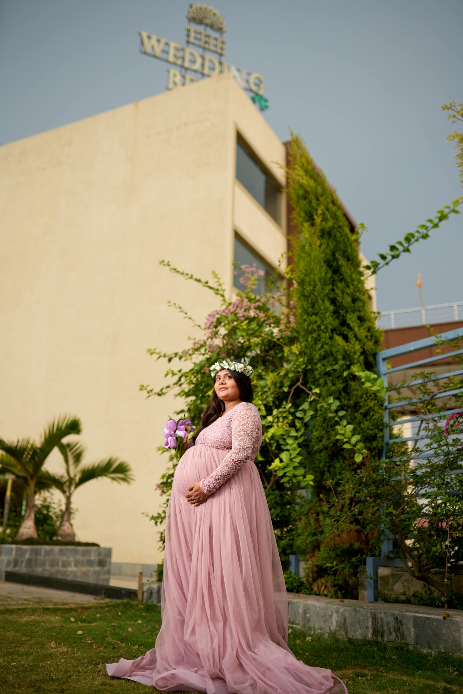 Pregnant Bride Photos, Download The BEST Free Pregnant Bride Stock ...