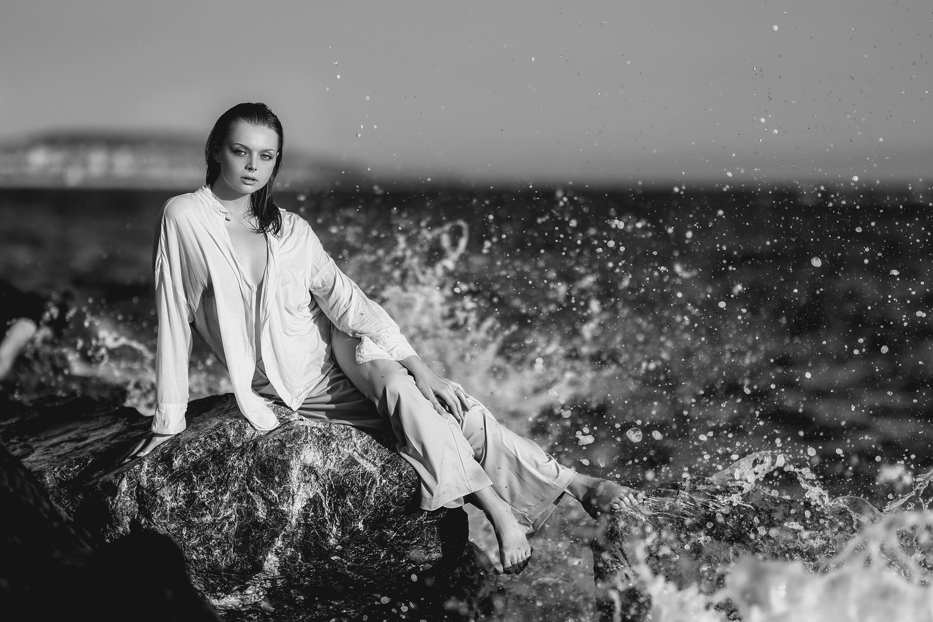 Crushing Photos, Download The BEST Free Crushing Stock Photos & HD Images