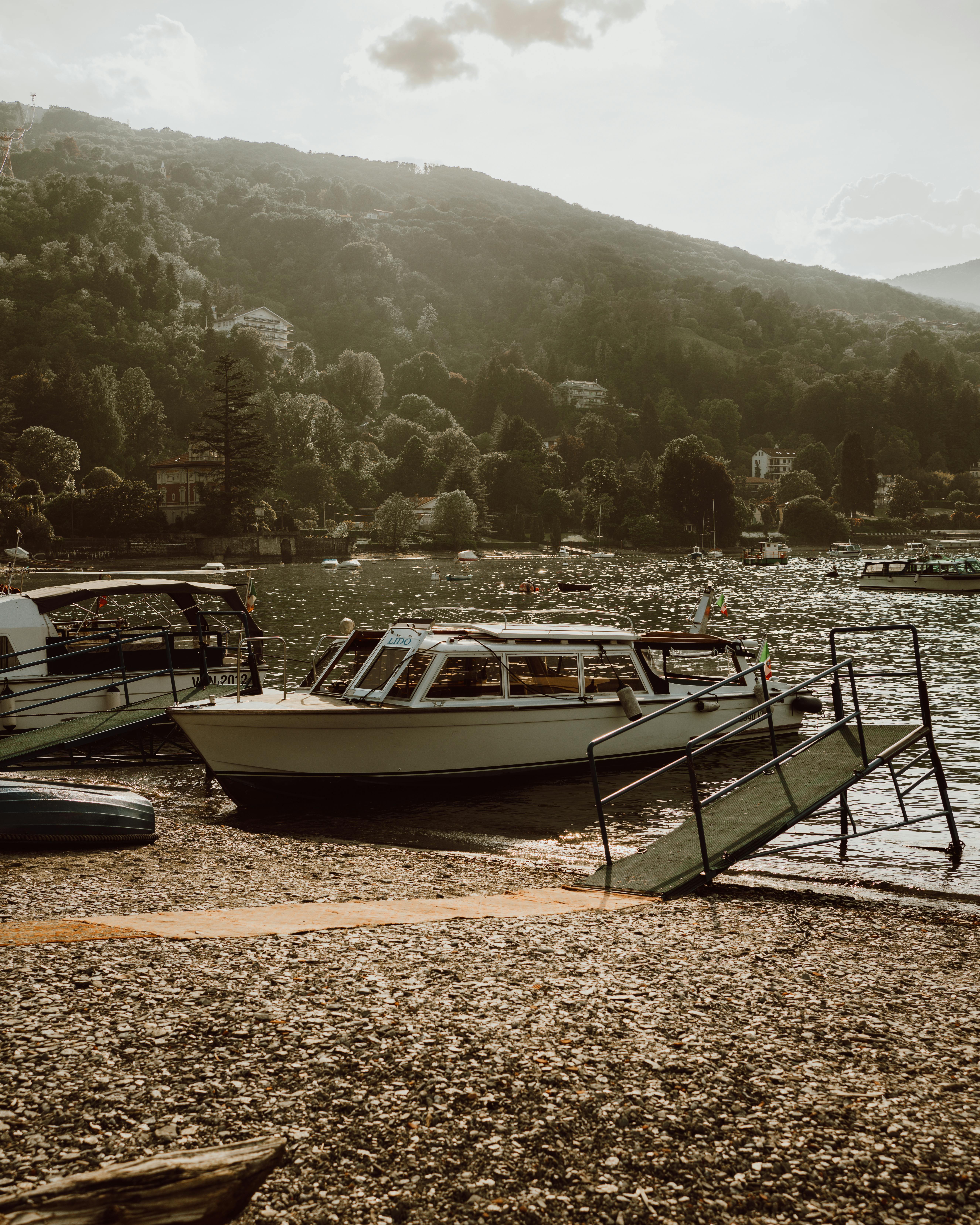 Boating Ramp Photos, Download The BEST Free Boating Ramp Stock Photos ...