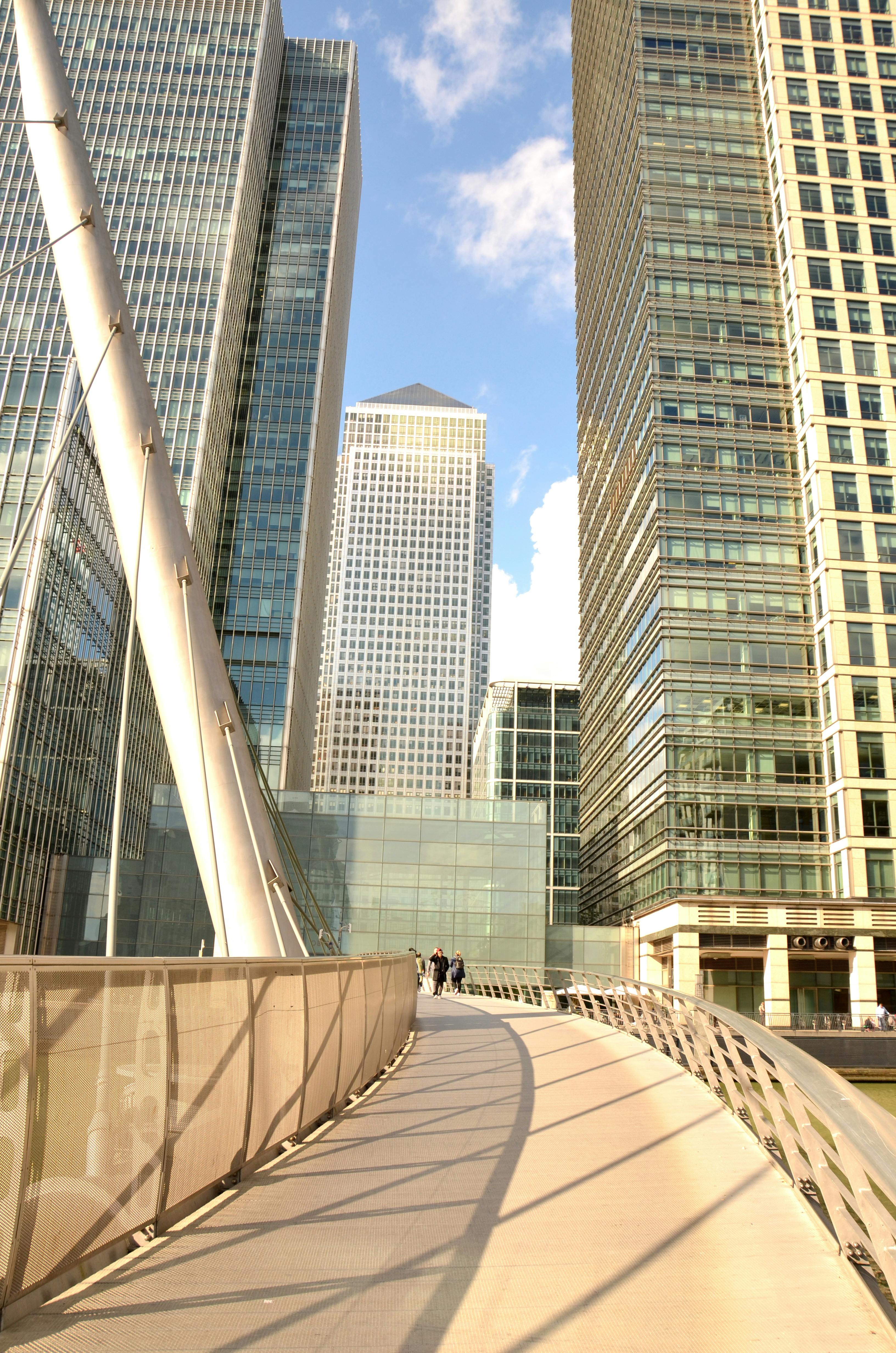 South Quay Bridge · Free Stock Photo