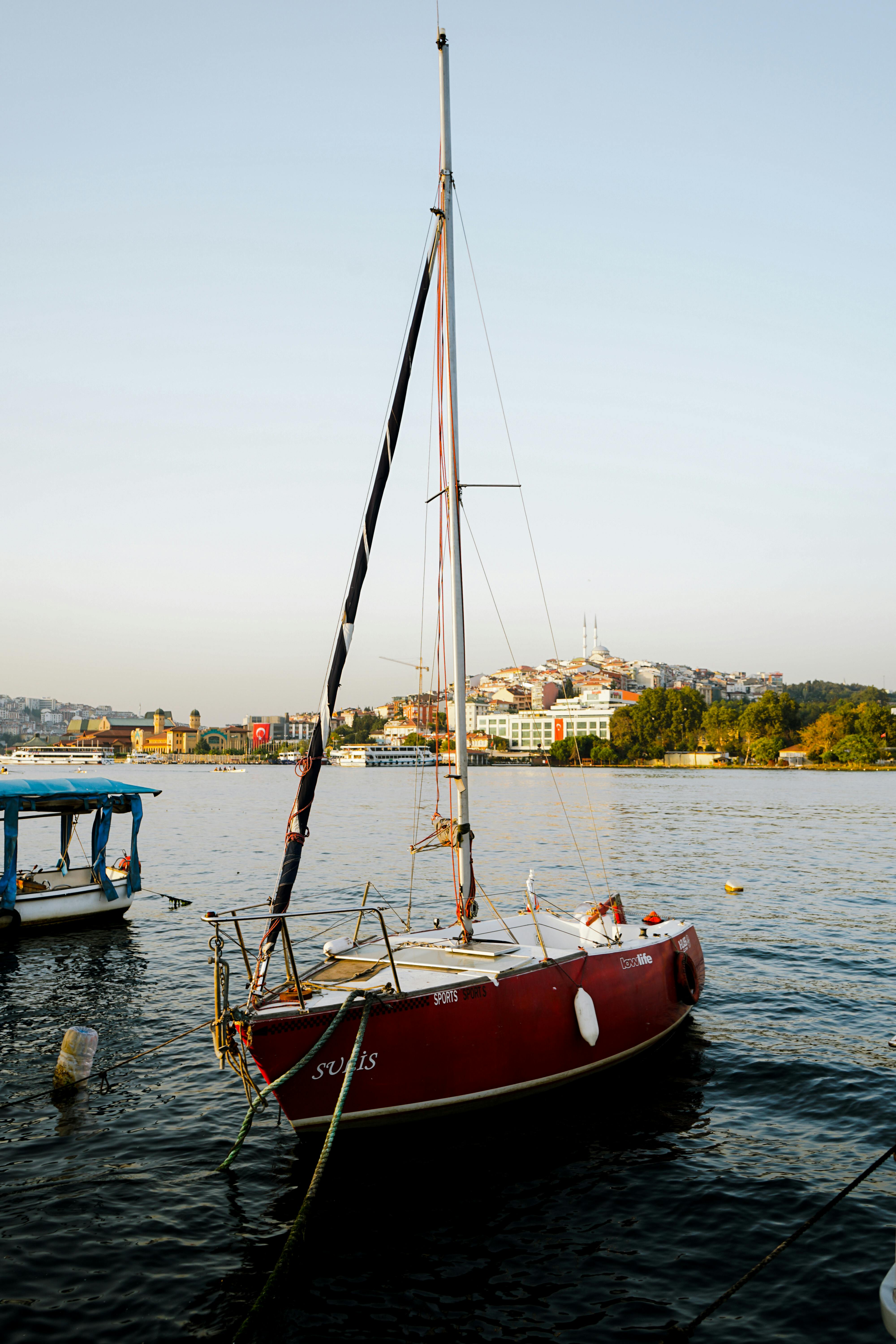 Town on Shore in Turkey · Free Stock Photo