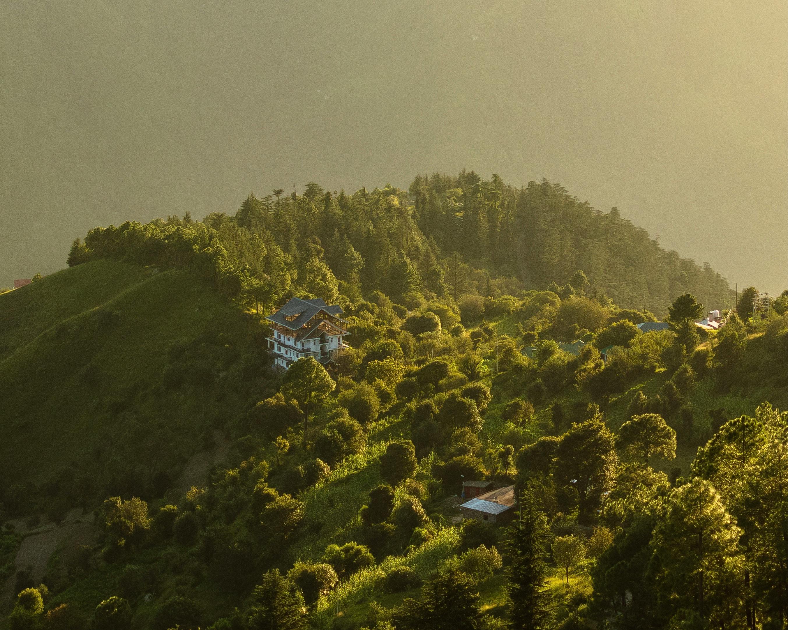 Tcs Building Photos, Download The BEST Free Tcs Building Stock Photos ...