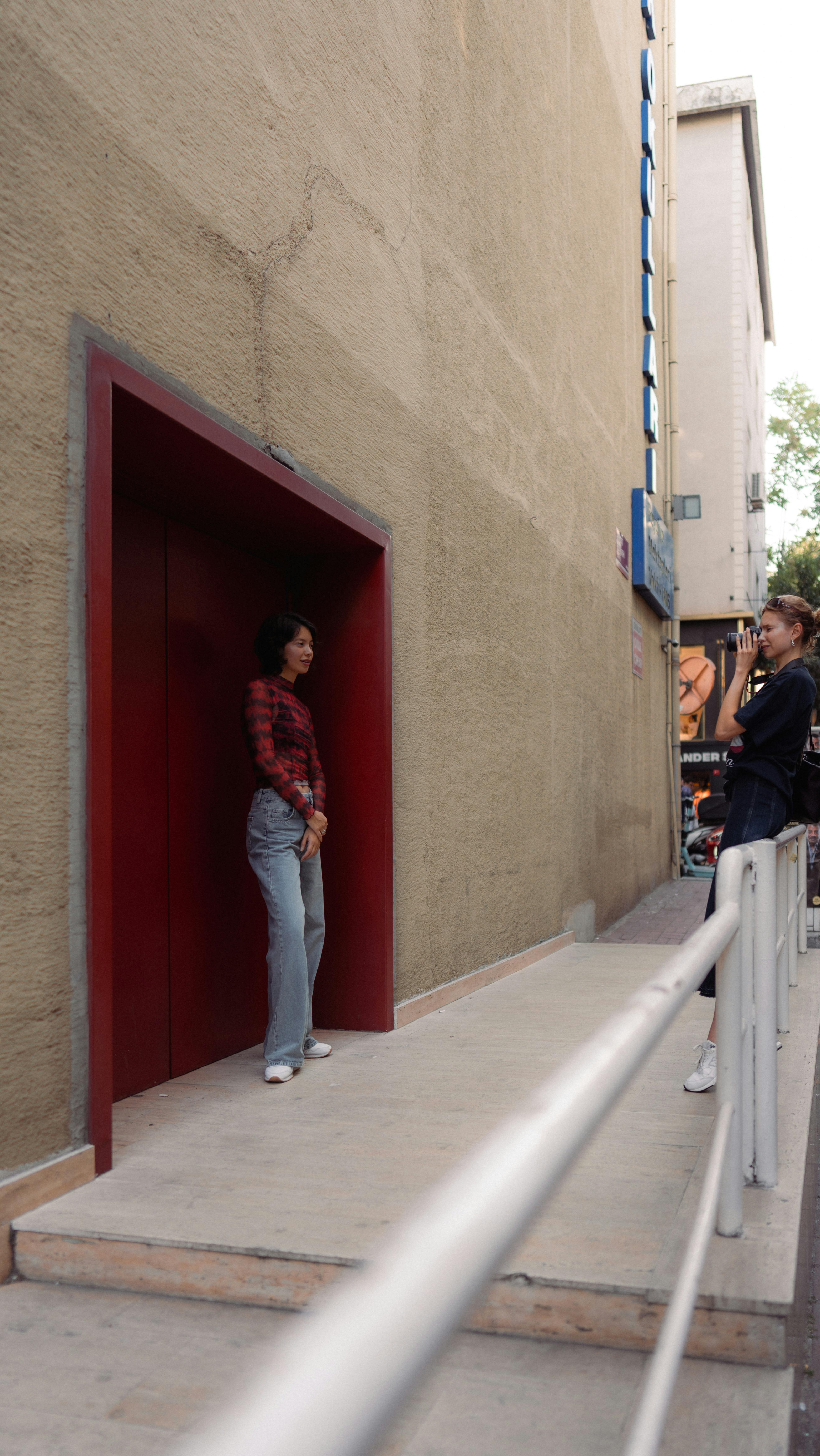 Packet Doors Photos, Download The BEST Free Packet Doors Stock Photos ...