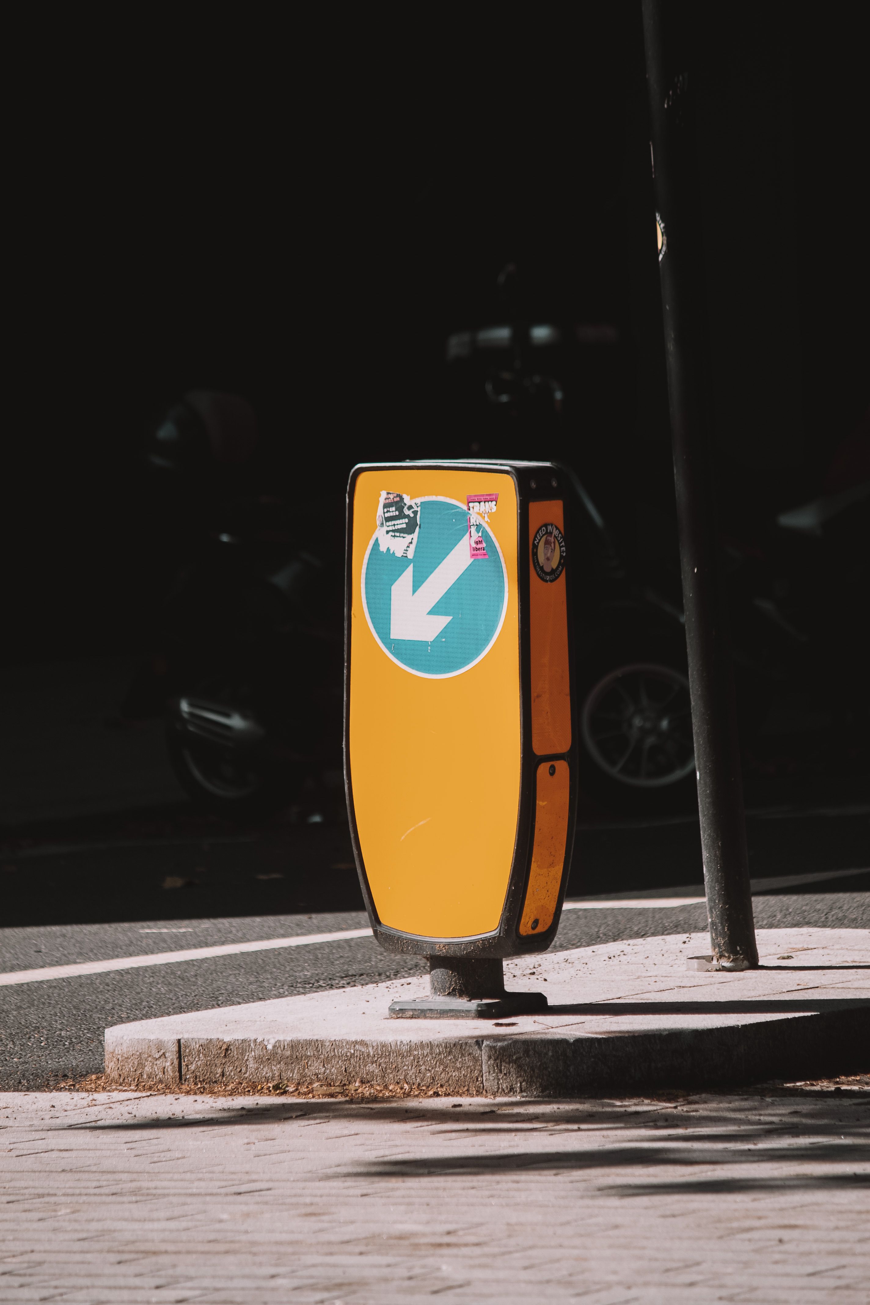 Keep Left Road Sign · Free Stock Photo