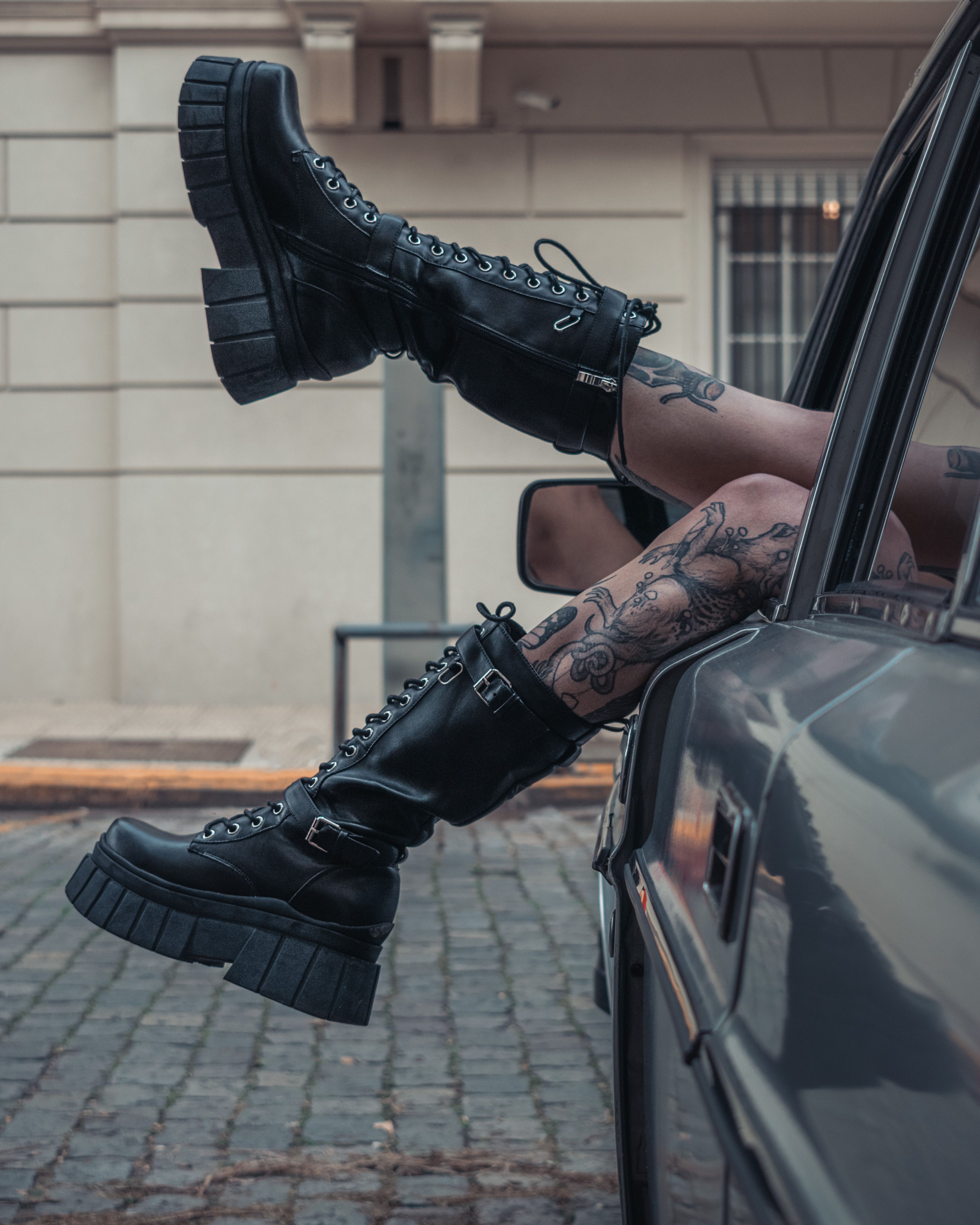 Legs Pages Photos, Download The BEST Free Legs Pages Stock Photos & HD ...