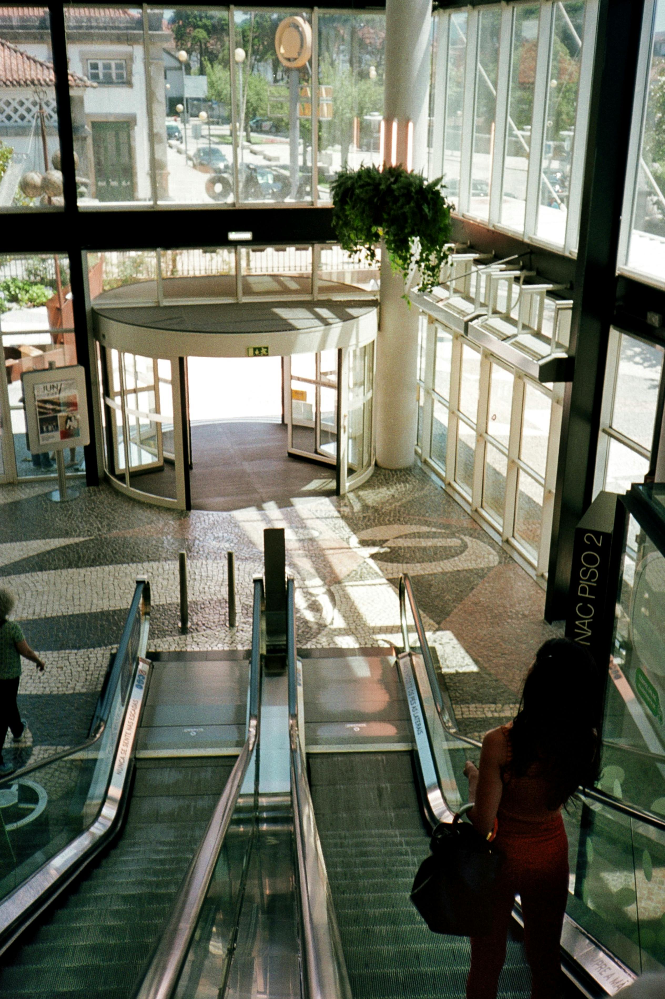 Packet Doors Photos, Download The BEST Free Packet Doors Stock Photos ...