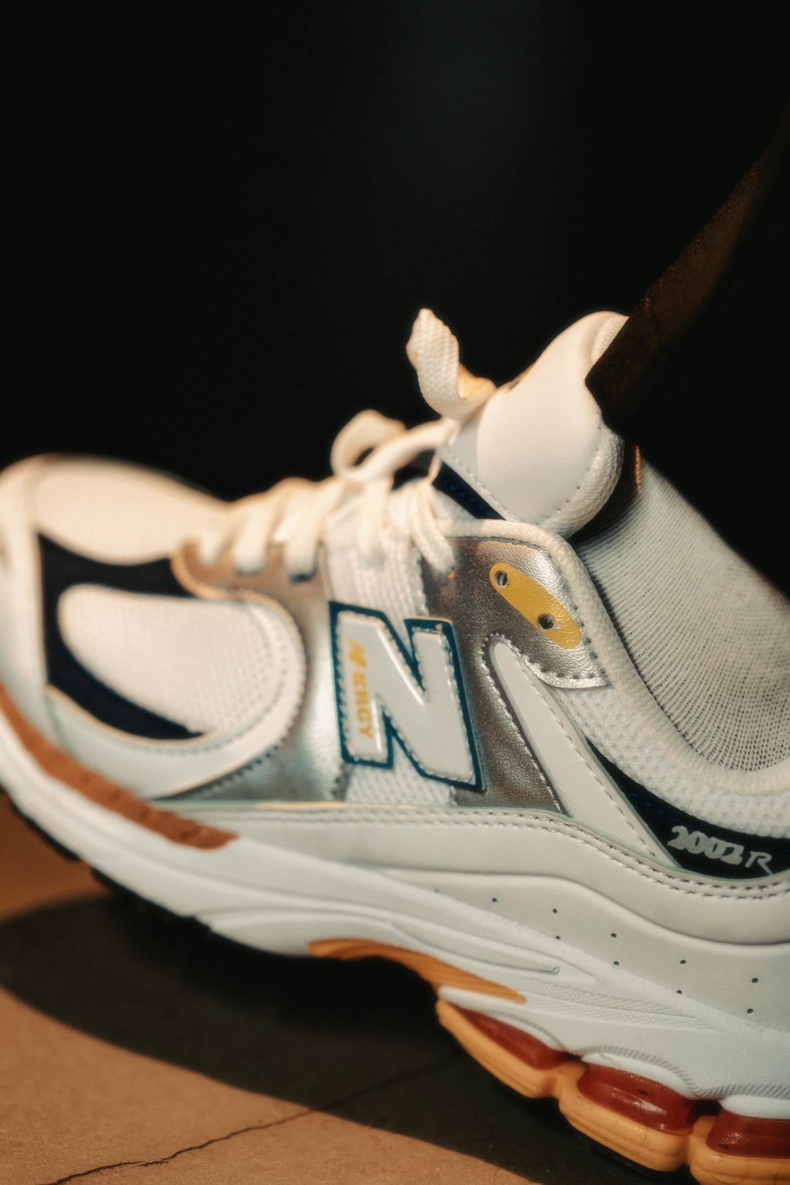 New Balance Photos, Download The BEST Free New Balance Stock Photos ...