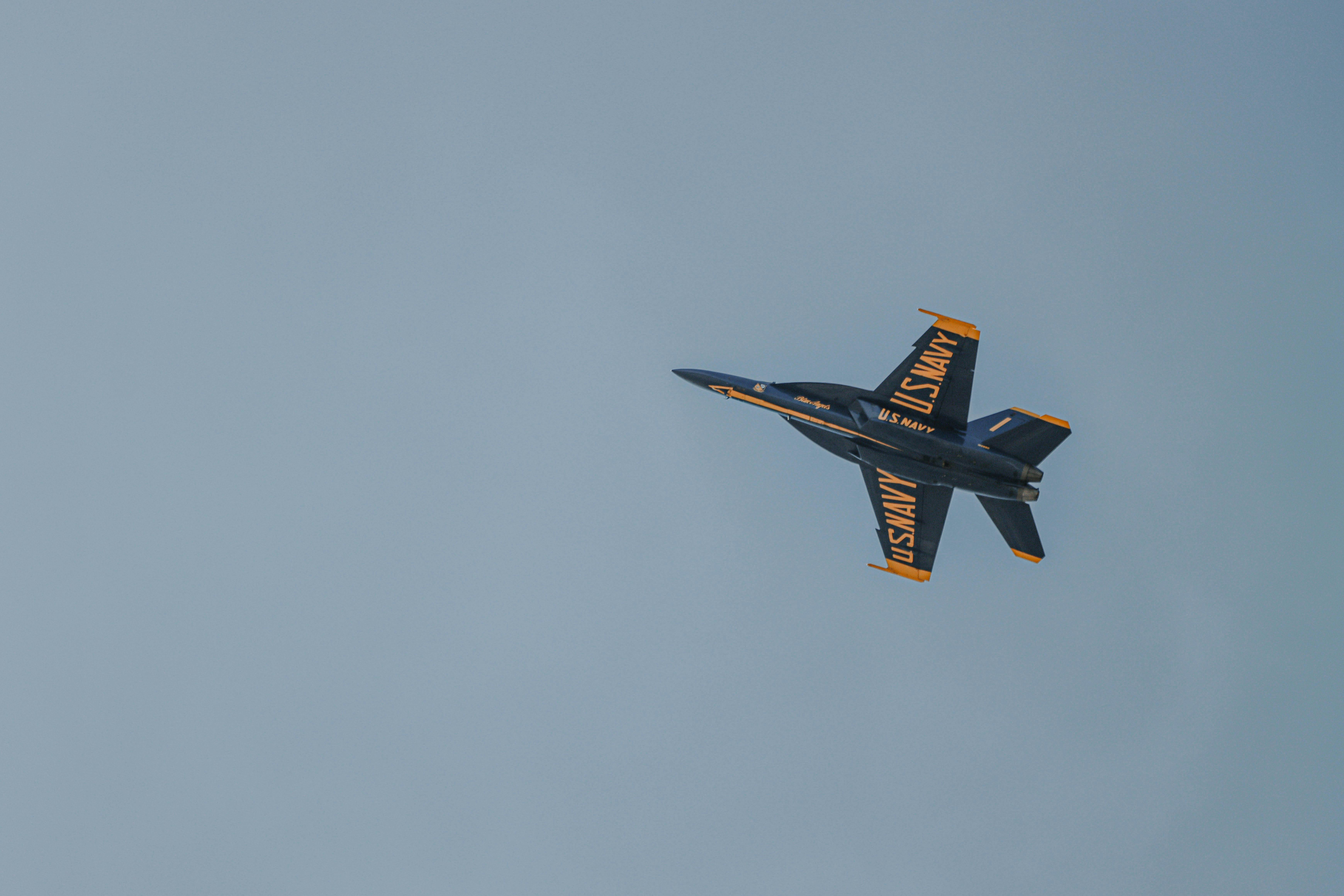 US Navy Boeing F/A-18E Super Hornet in the Sky · Free Stock Photo
