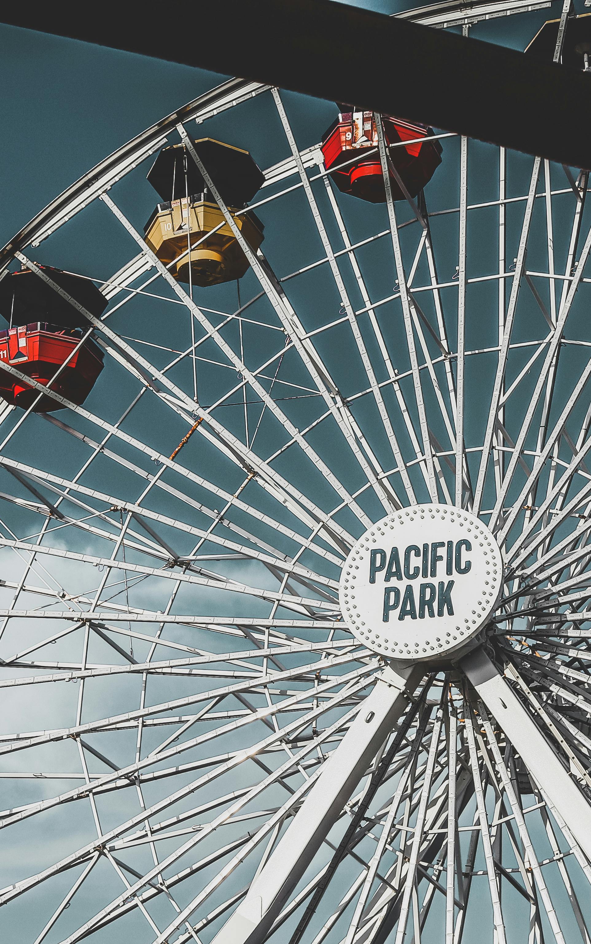 Pacific Park Ferris Wheel in Santa Monica in California · Free Stock Photo