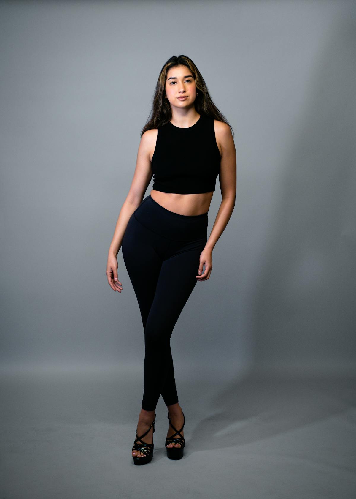 Tank Top Model Photos, Download The BEST Free Tank Top Model Stock ...