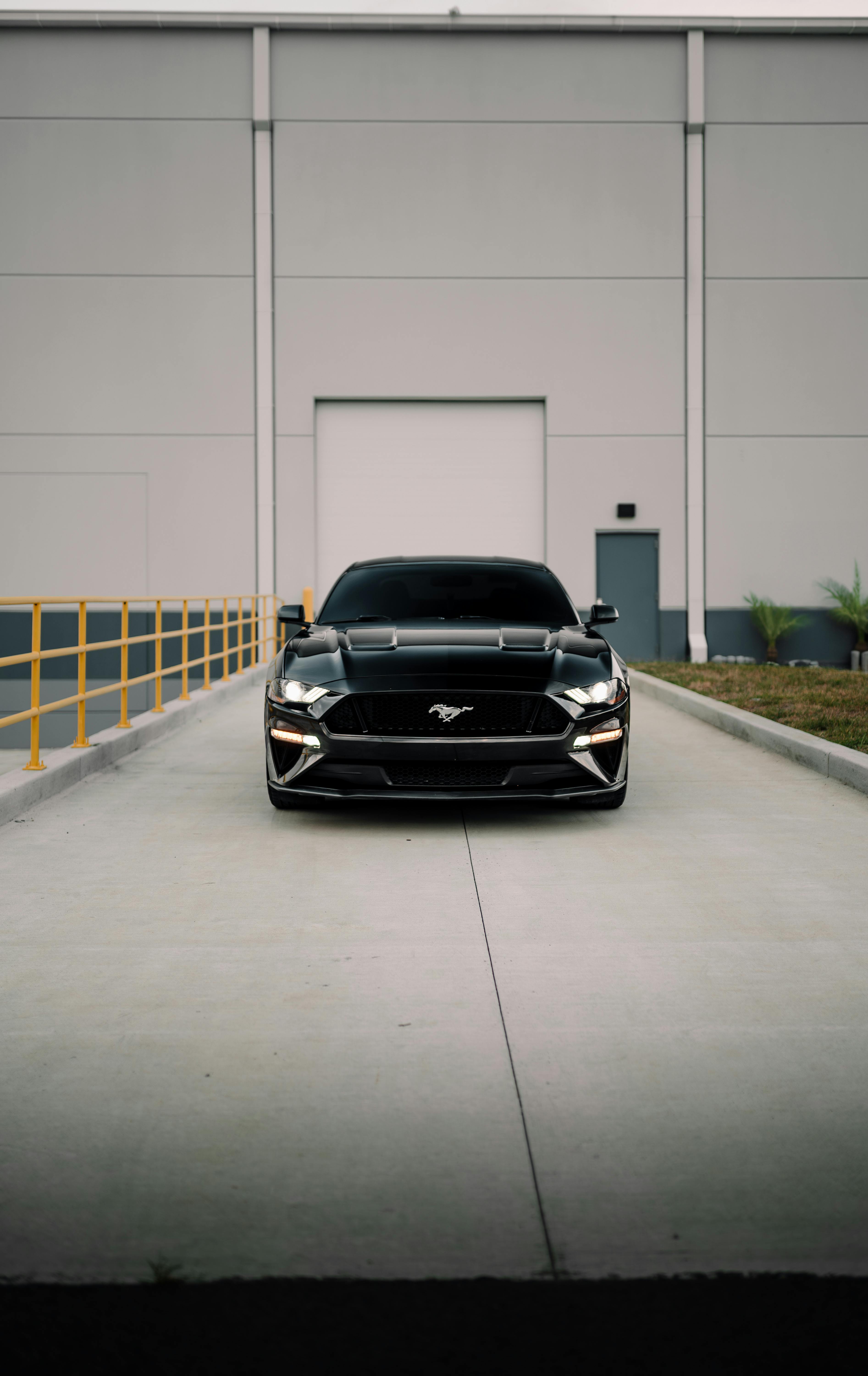 Sleek Ford Mustang in Nashville Outdoors · Free Stock Photo
