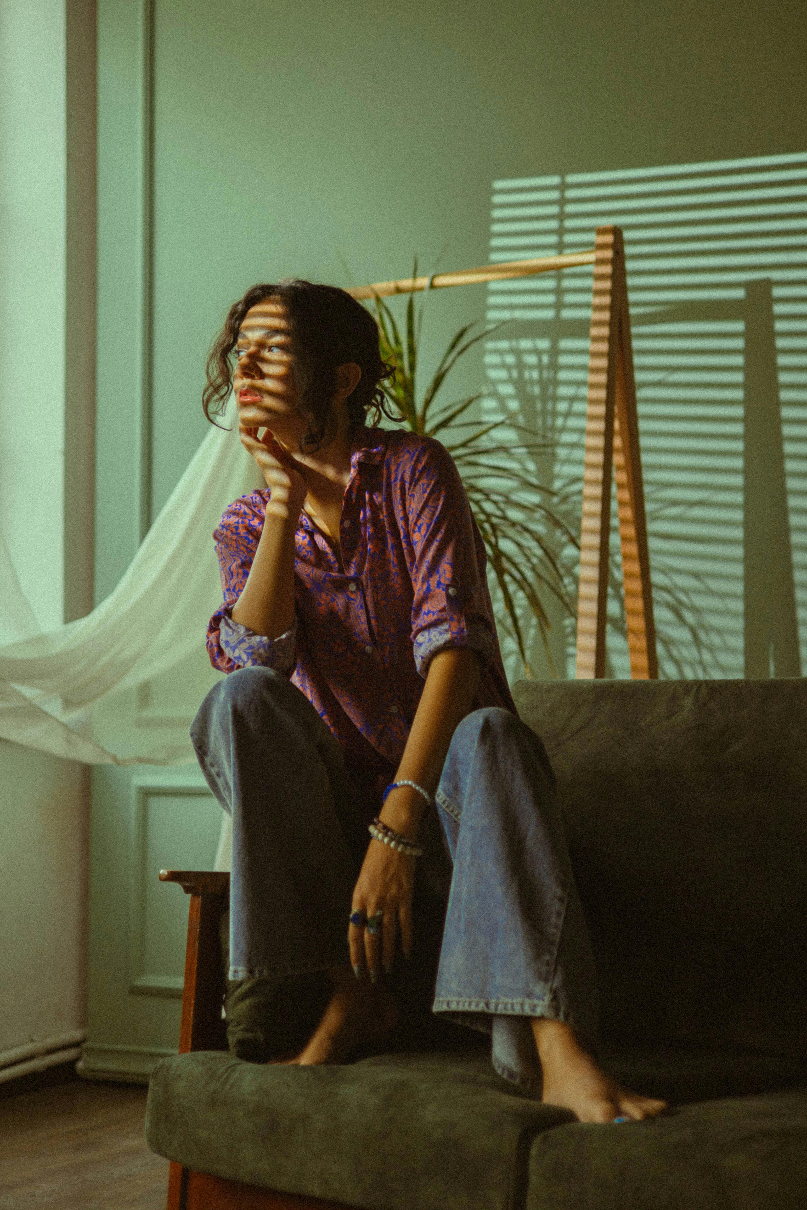 Cluttered Couch Photos, Download The BEST Free Cluttered Couch Stock ...