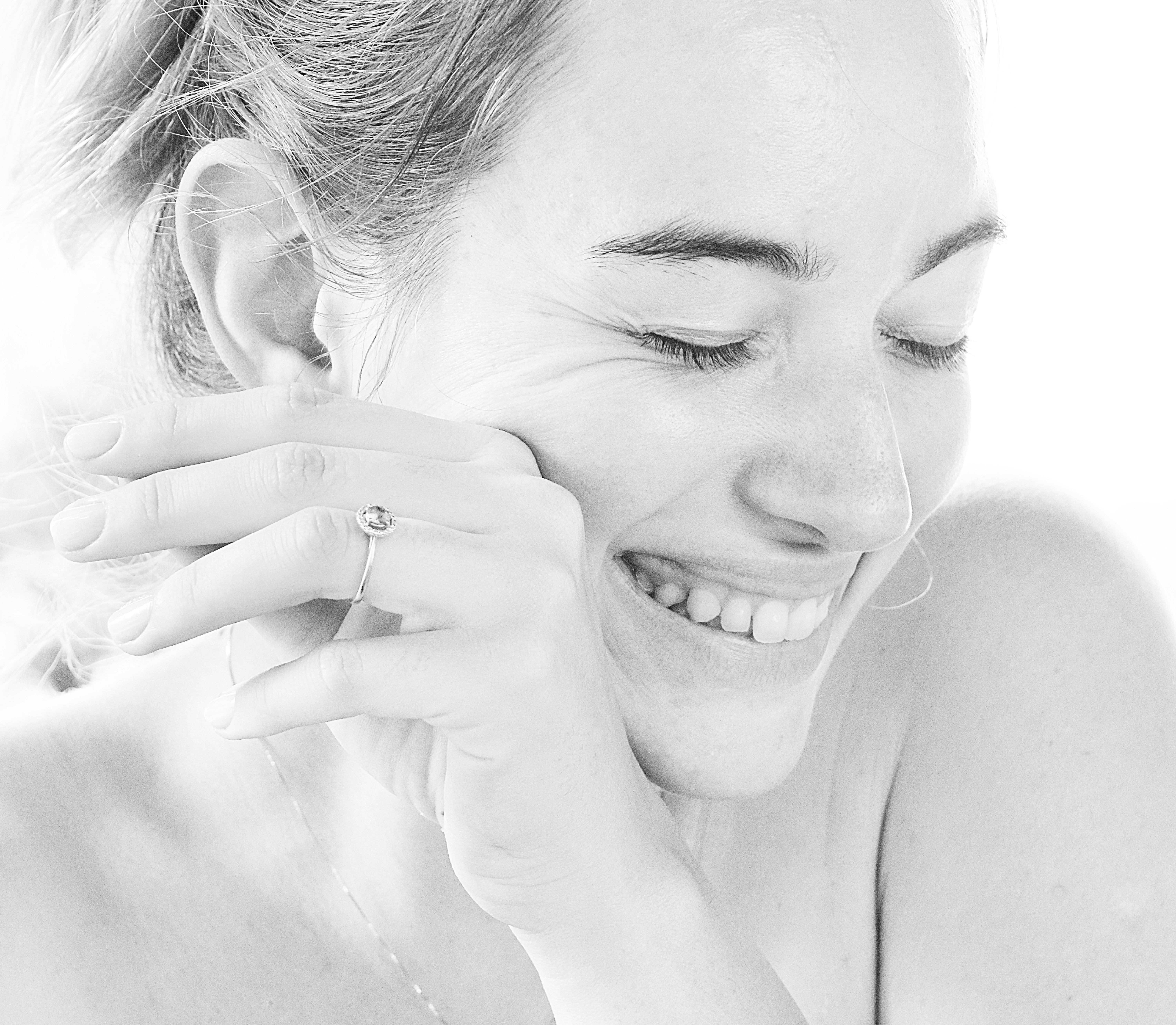 Woman Posing with Hand on Forehead in Black and White · Free Stock Photo