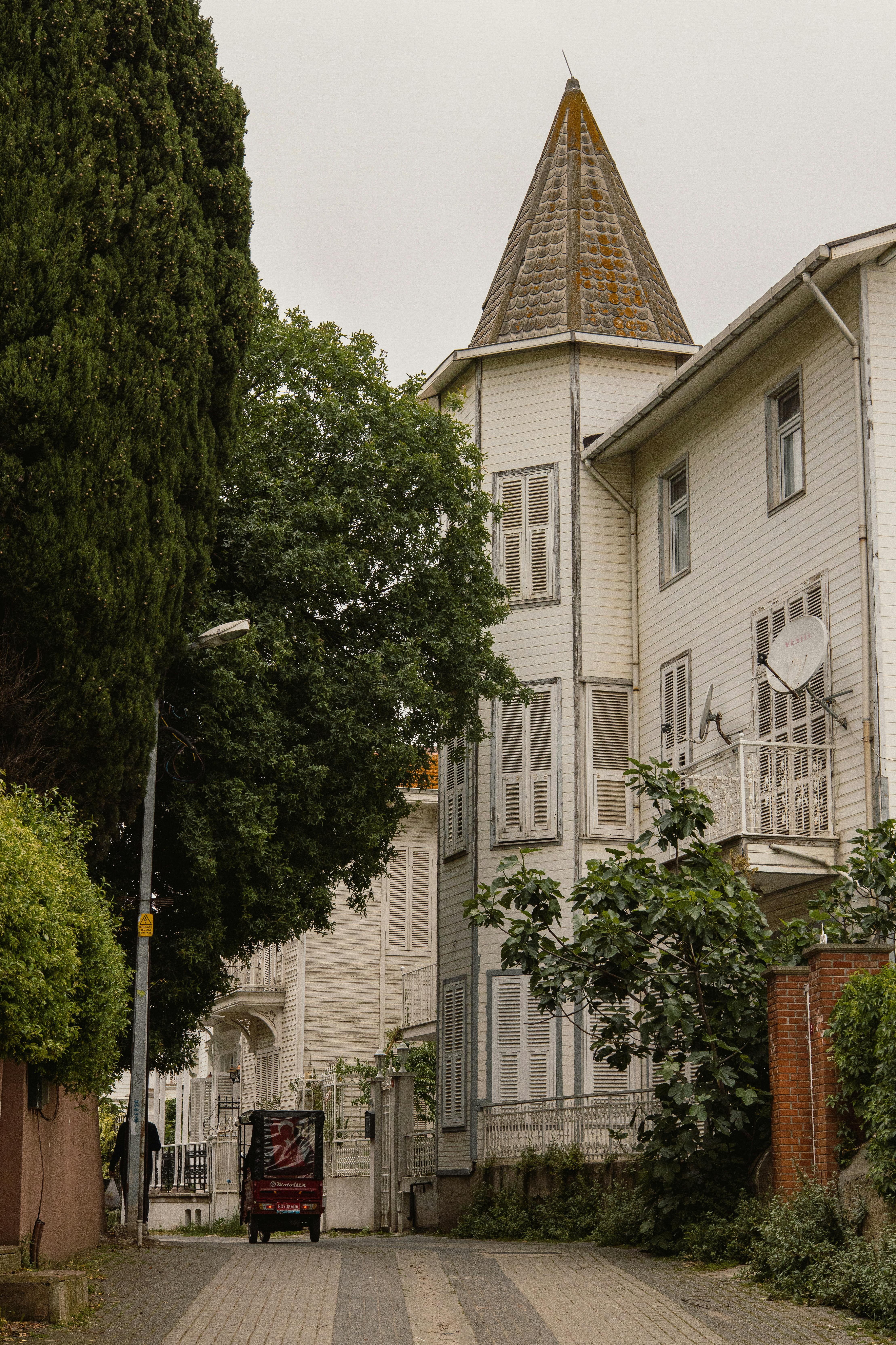 Traditional Tenements in Istanbul · Free Stock Photo