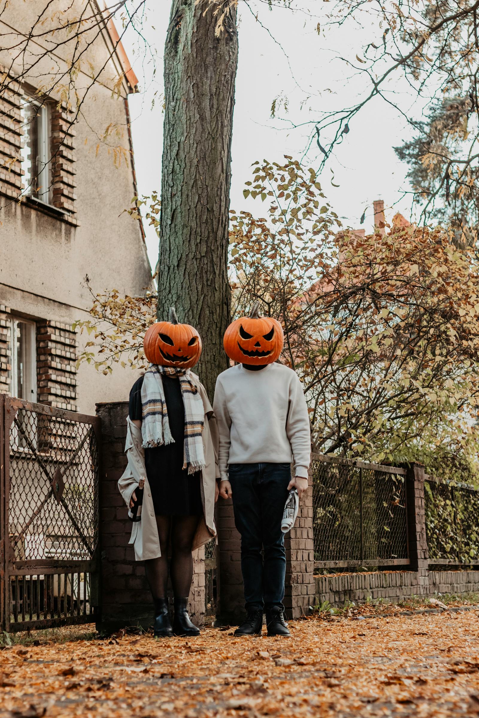 Scarecrow Couples Halloween Costumes Photos, Download The BEST Free ...