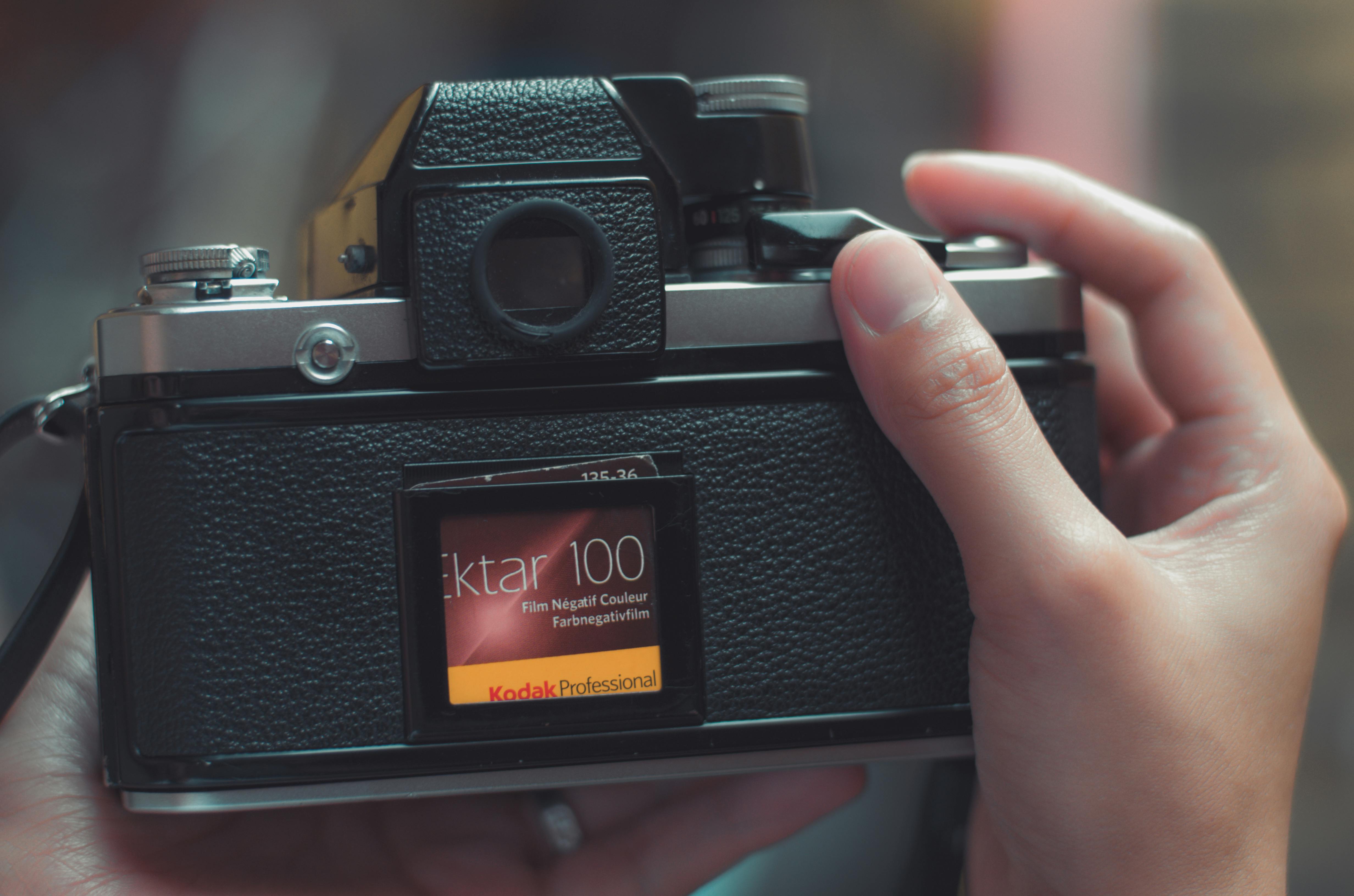 Vintage Analog Camera · Free Stock Photo