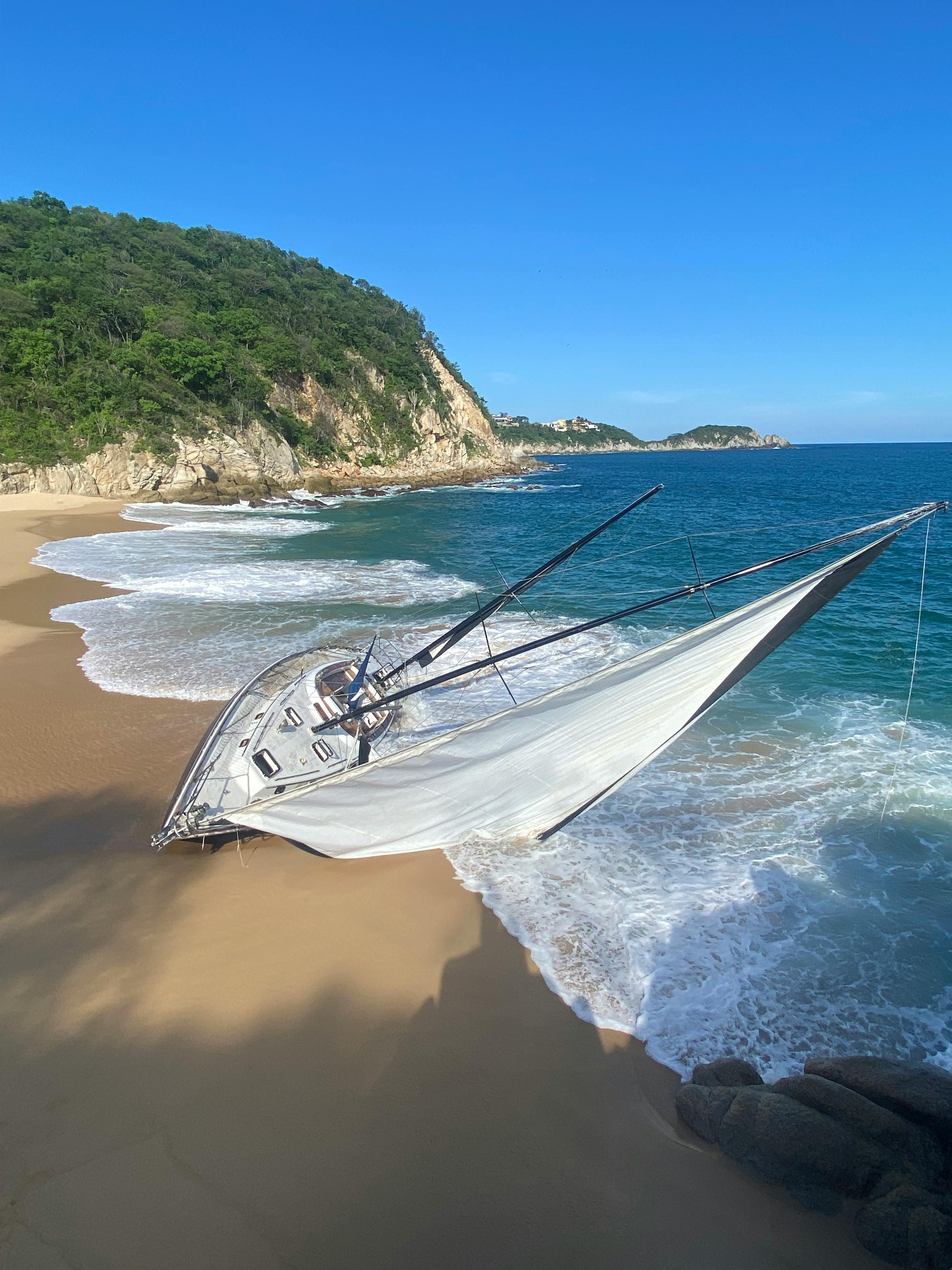 Stranded Photos, Download The BEST Free Stranded Stock Photos & HD Images