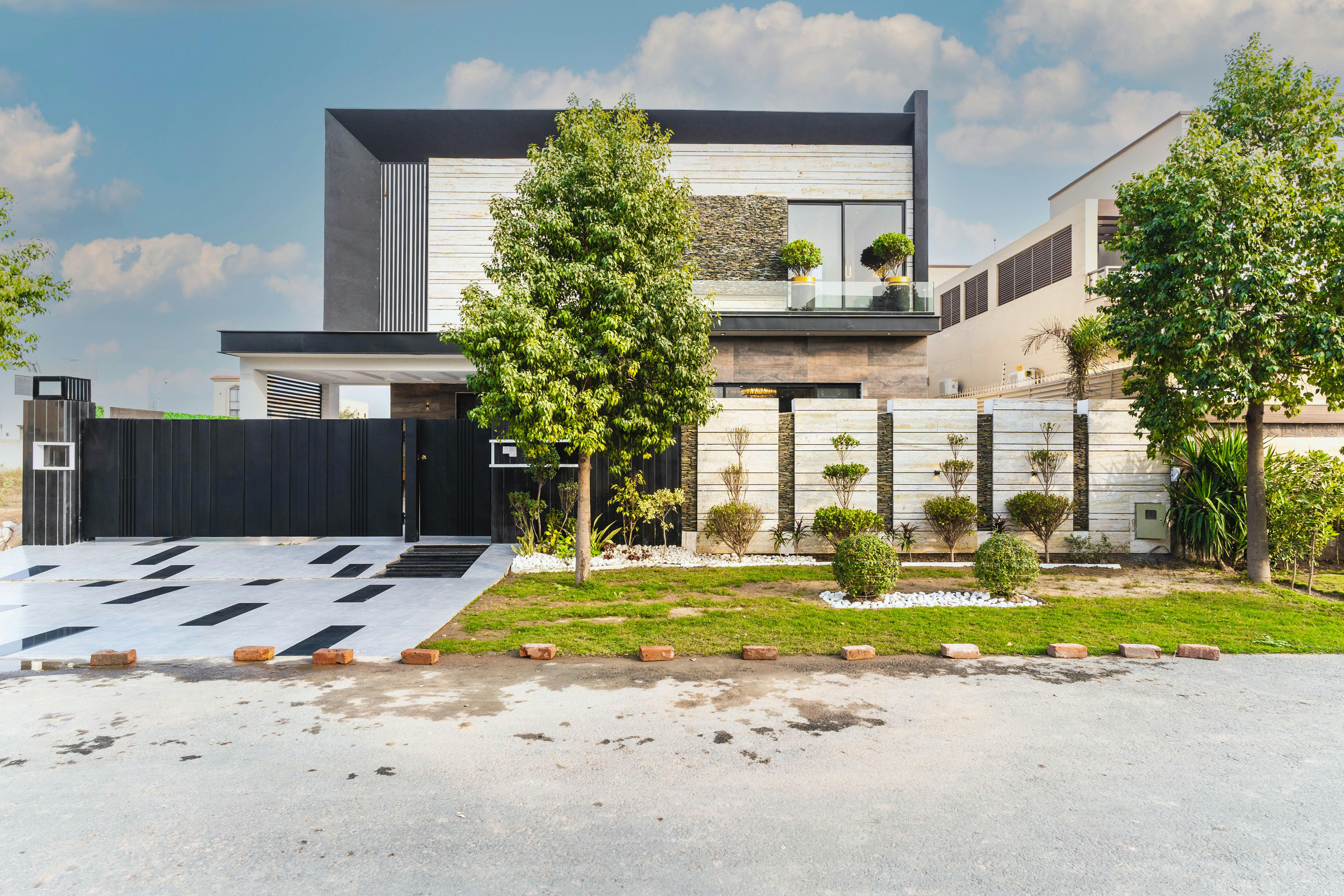 Modern House Backward Photos, Download The BEST Free Modern House ...