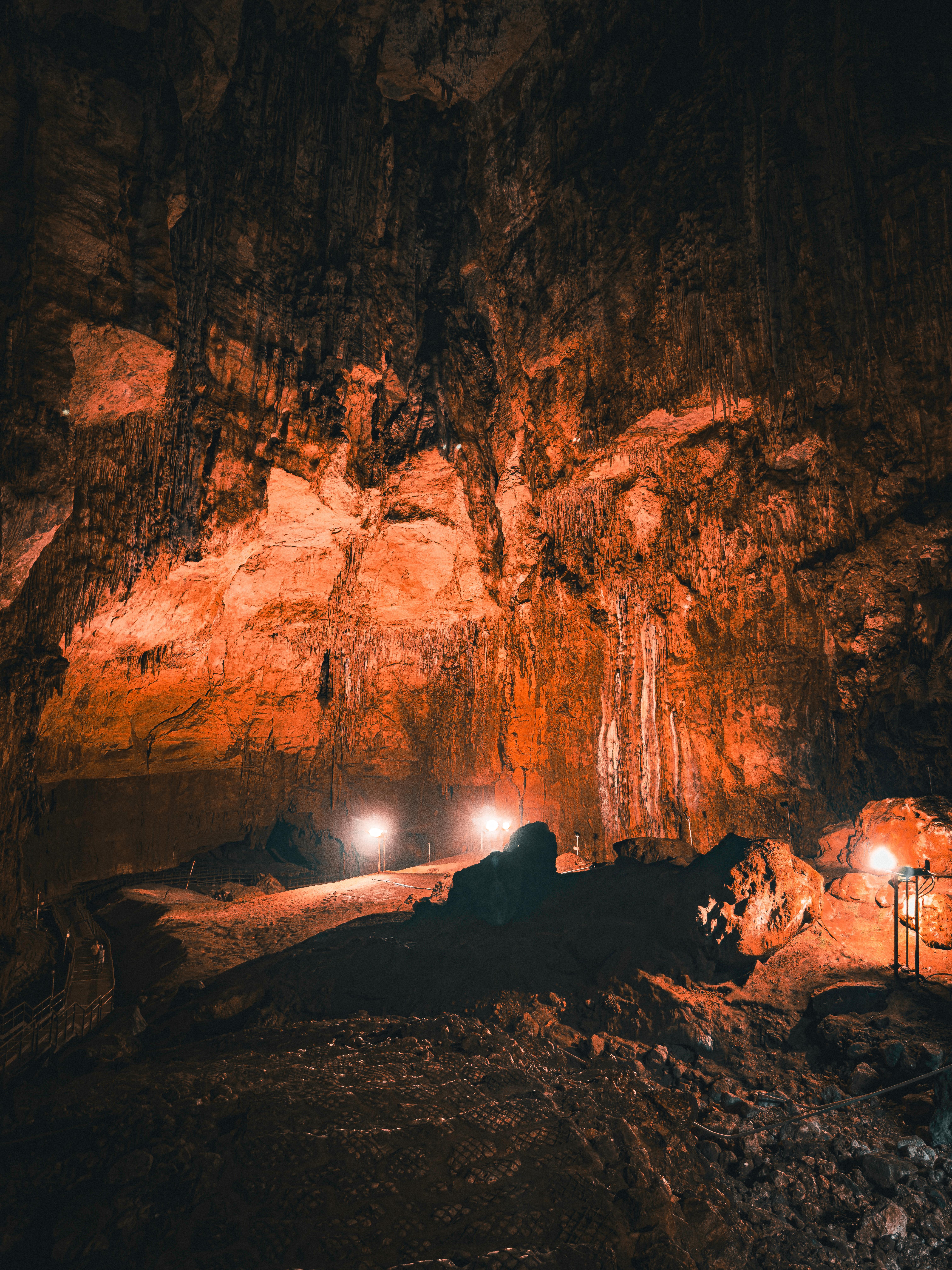 Red Light in Cave · Free Stock Photo