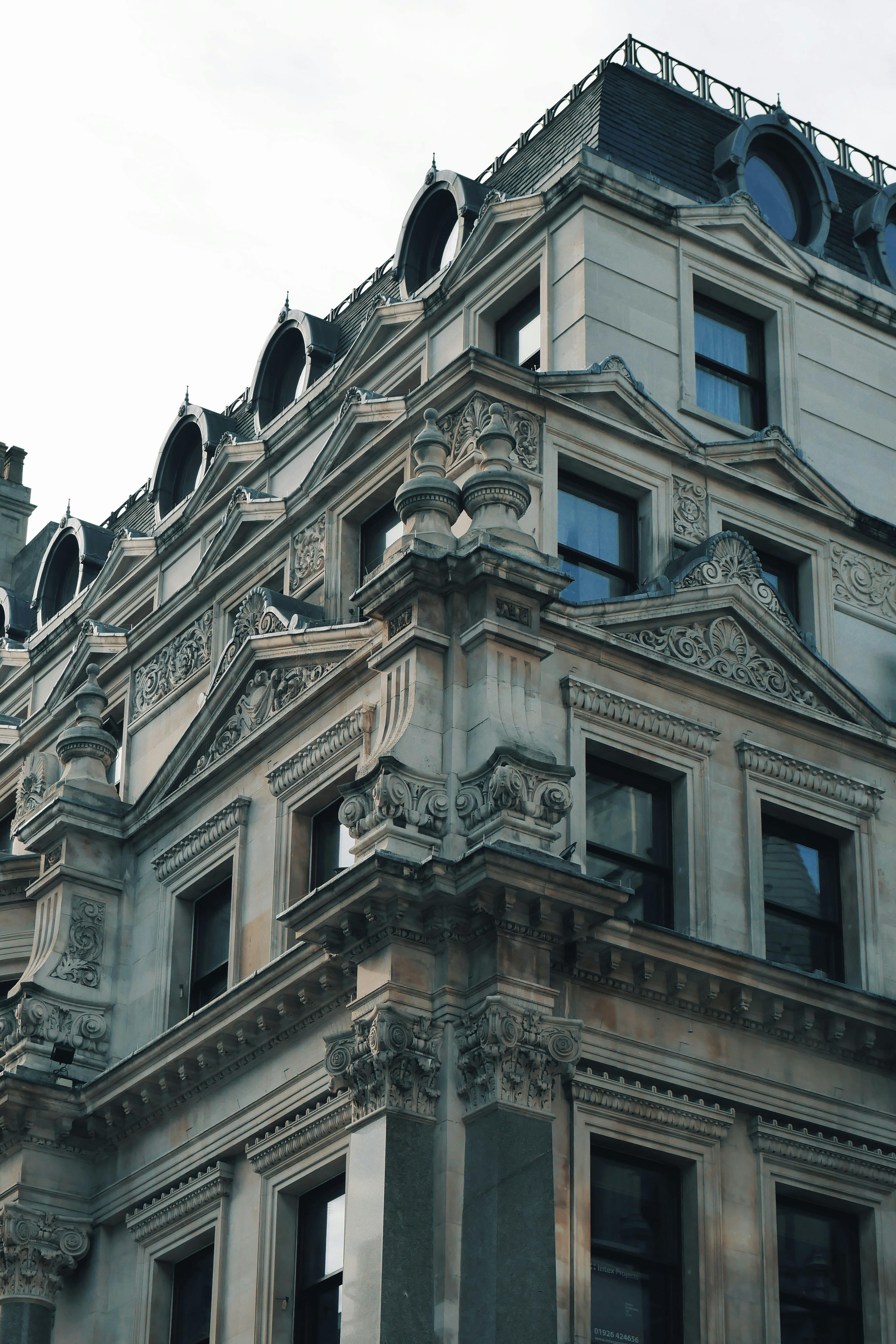 Windows in a Traditional Tenement · Free Stock Photo