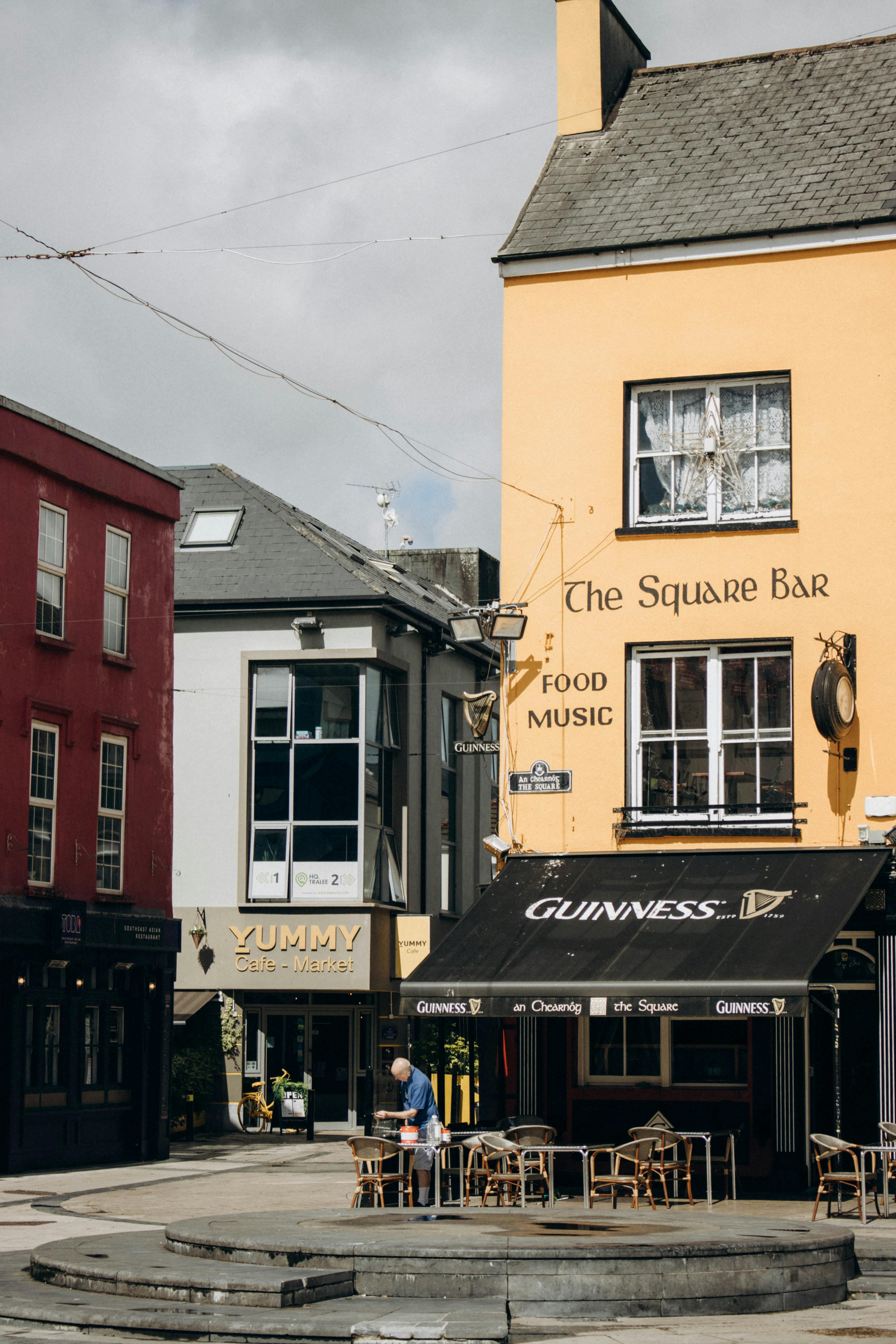 The Square Bar in Tralee, Ireland · Free Stock Photo