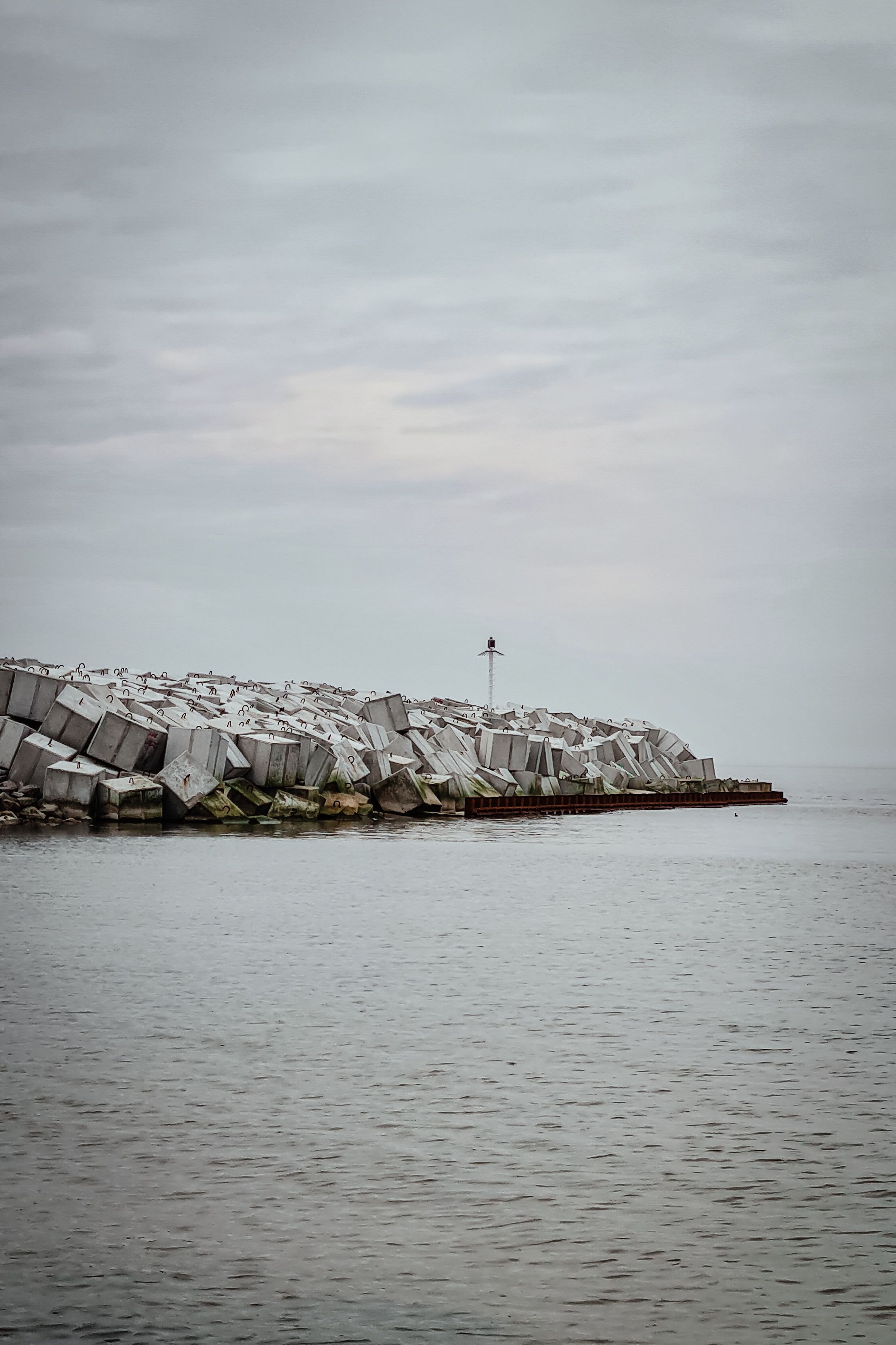Breakwater Coast Overcast Photos, Download The BEST Free Breakwater ...