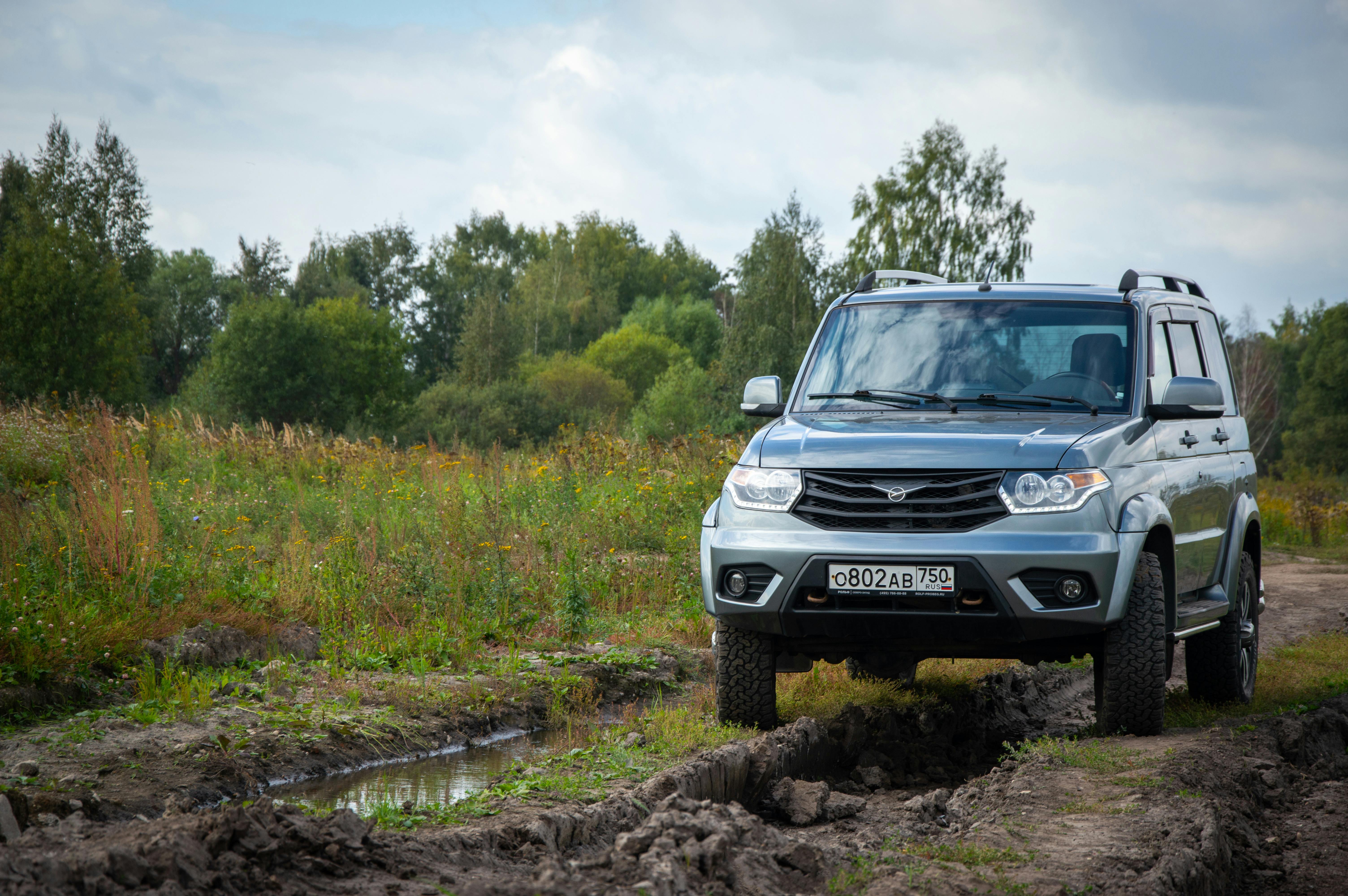 UAZ Patriot Car · Free Stock Photo