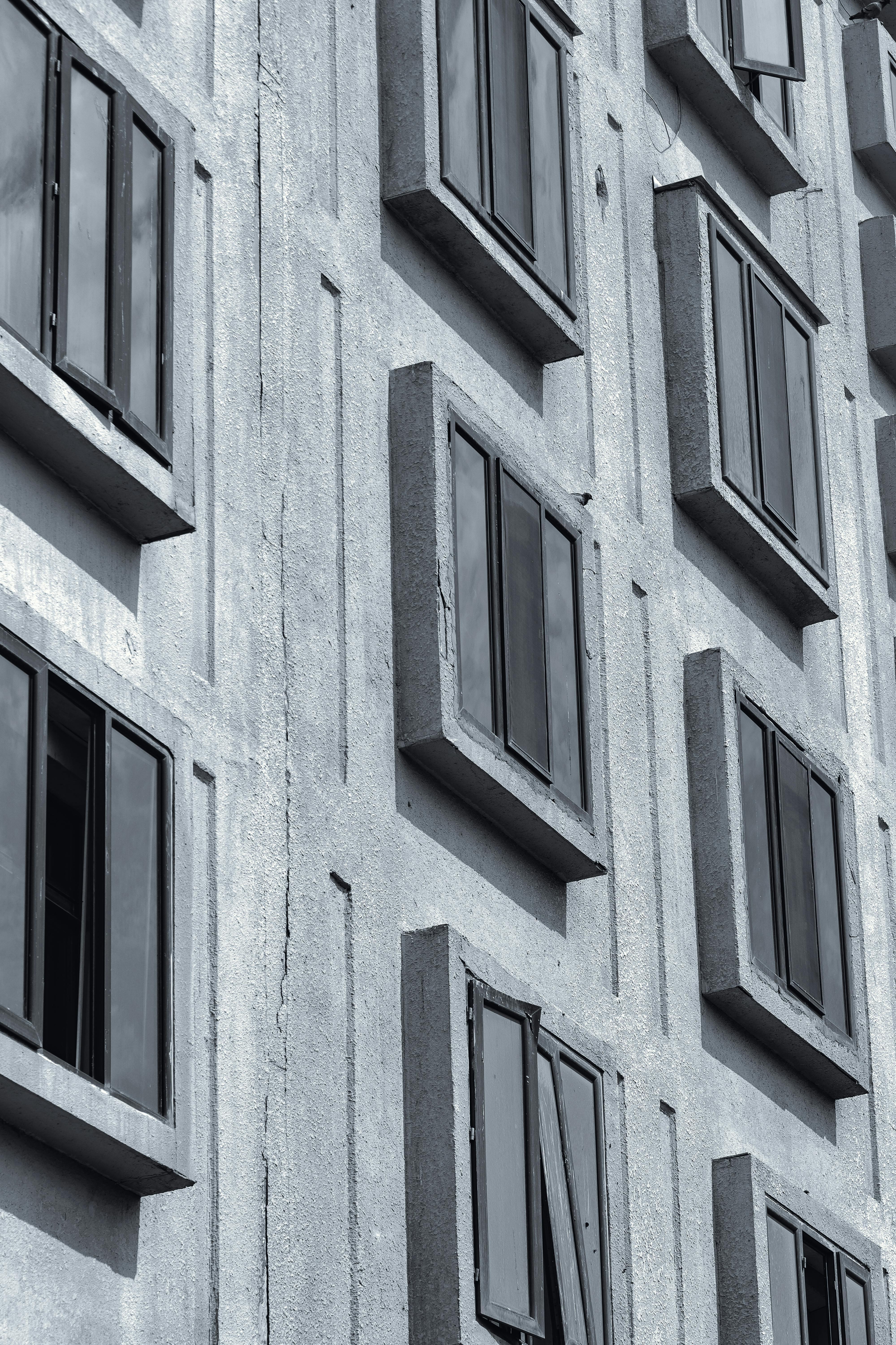 Octagonal Residential Building · Free Stock Photo