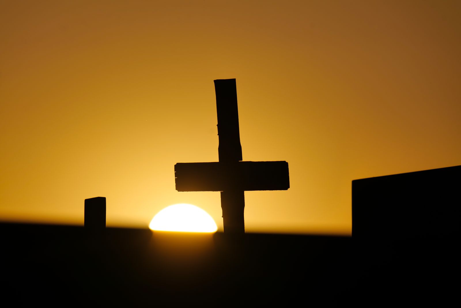 Cross Silhouette Photos, Download The BEST Free Cross Silhouette Stock ...