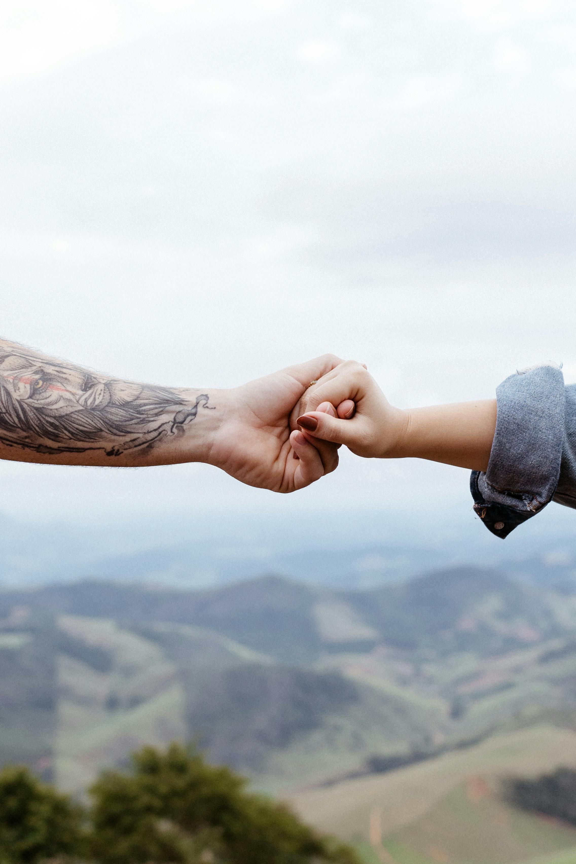 Handshake And Hug Photos, Download The BEST Free Handshake And Hug ...