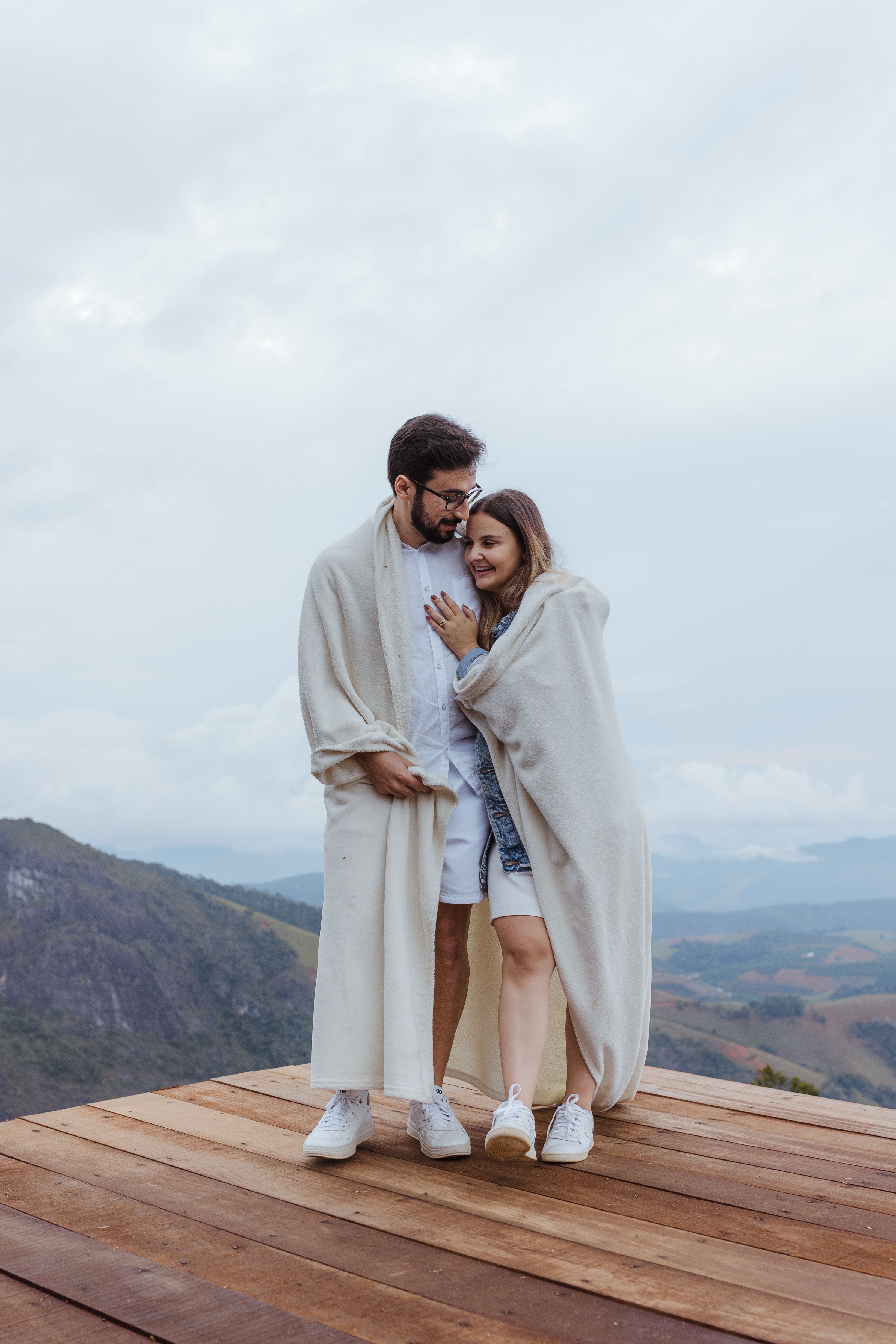Couple Posing at a Viewpoint · Free Stock Photo