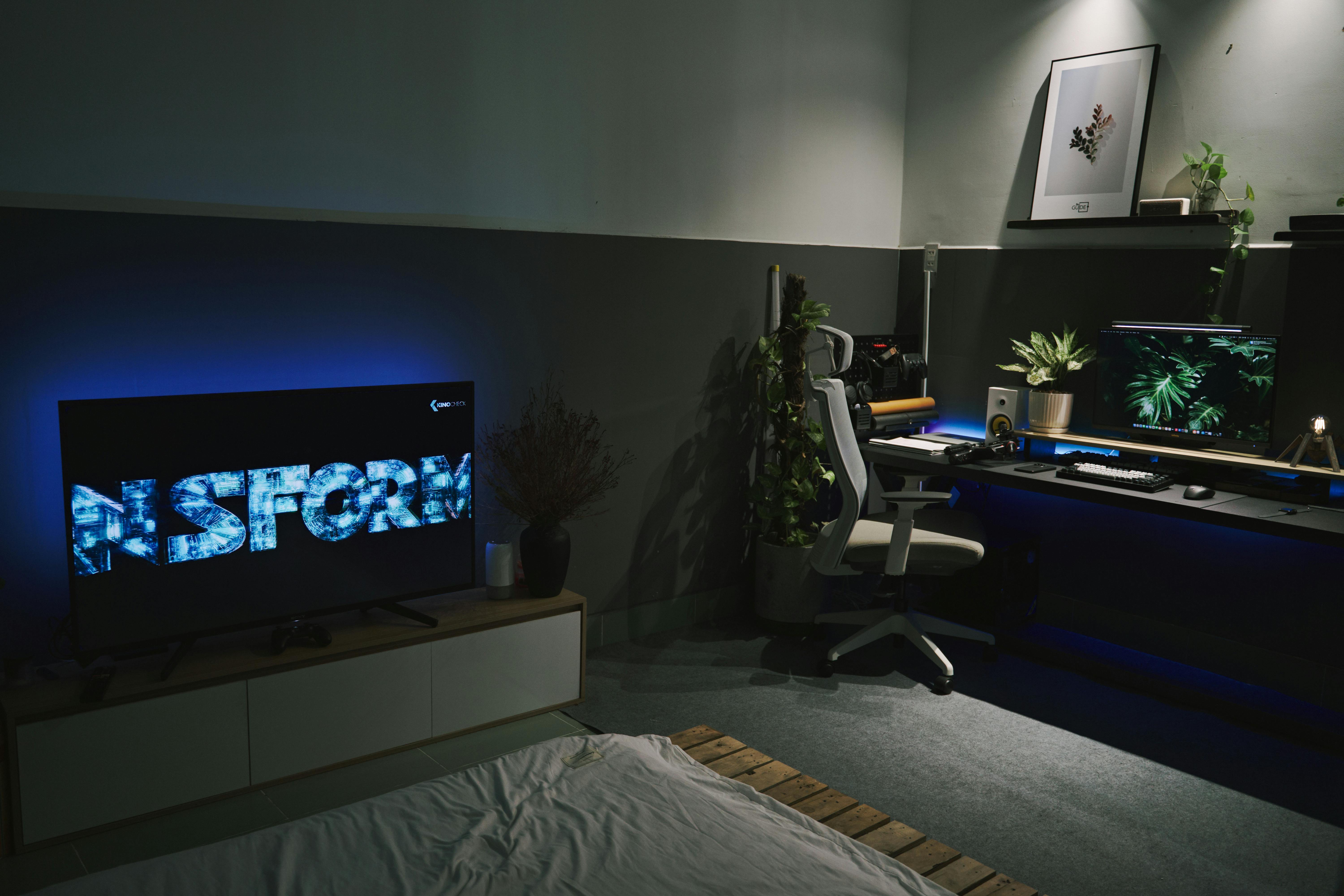 Gaming Room Photos, Download The BEST Free Gaming Room Stock Photos ...