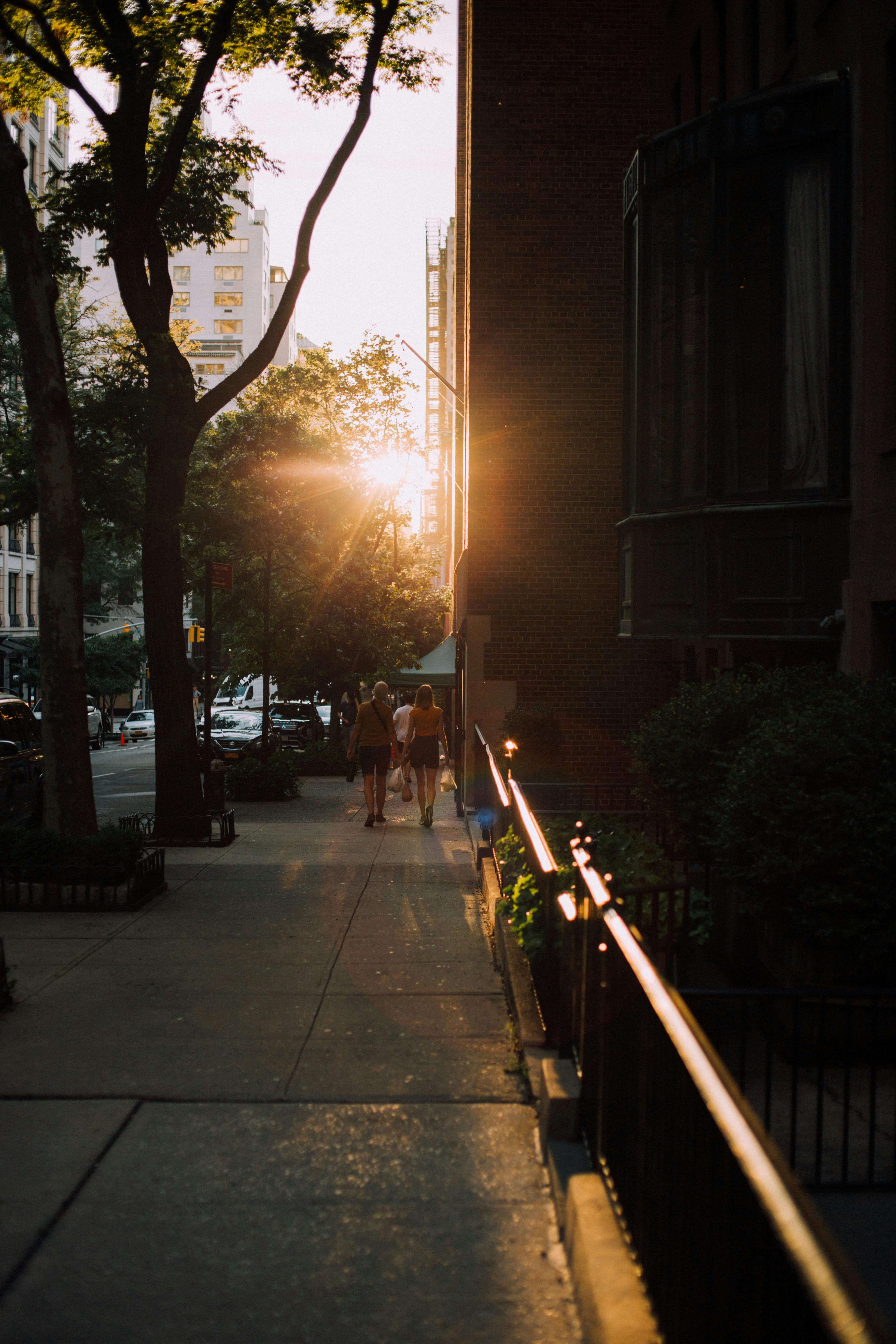 Sunset Sunlight over Sidewalk in City · Free Stock Photo
