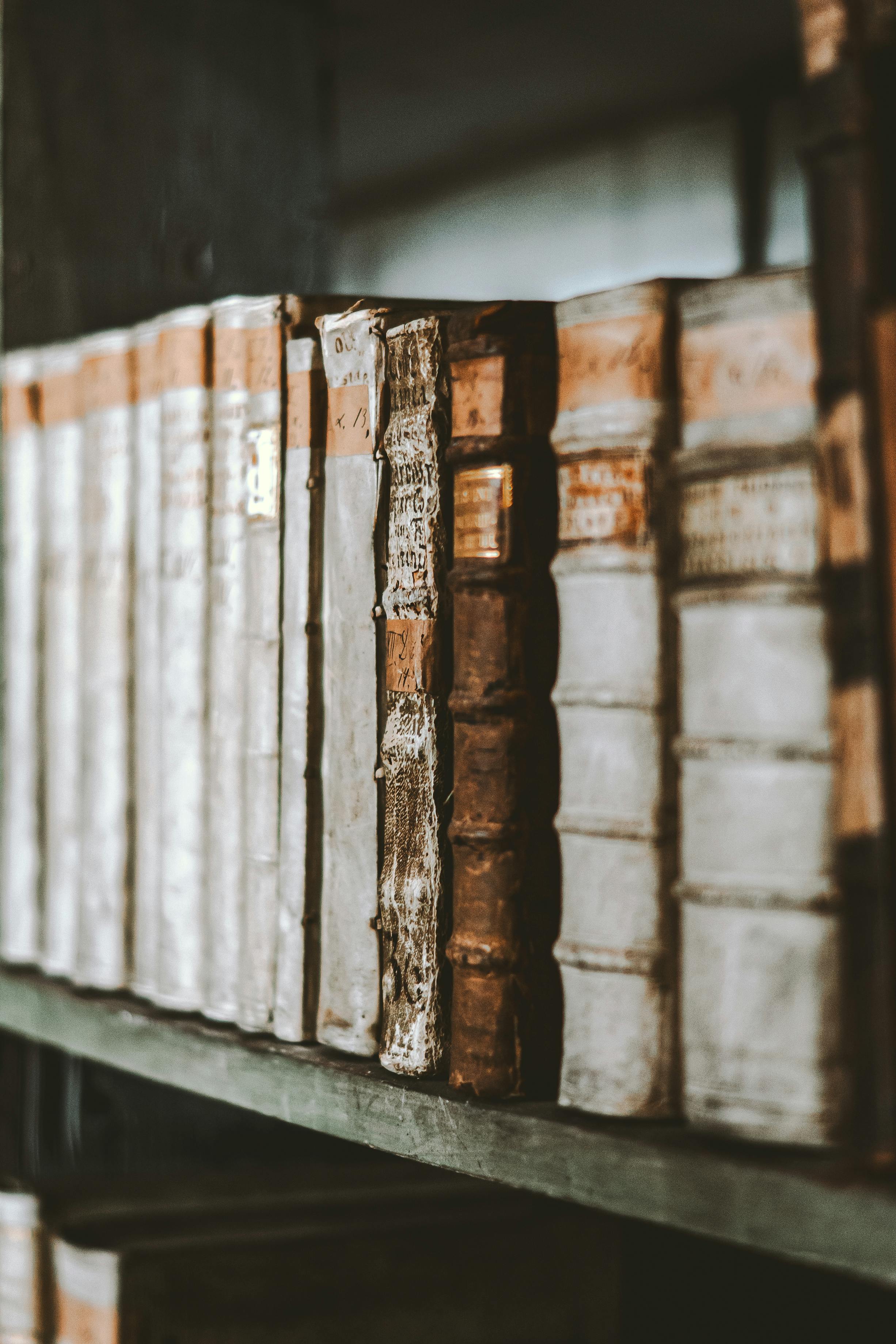 Book Shelf Vintage Background Photos, Download The BEST Free Book Shelf ...