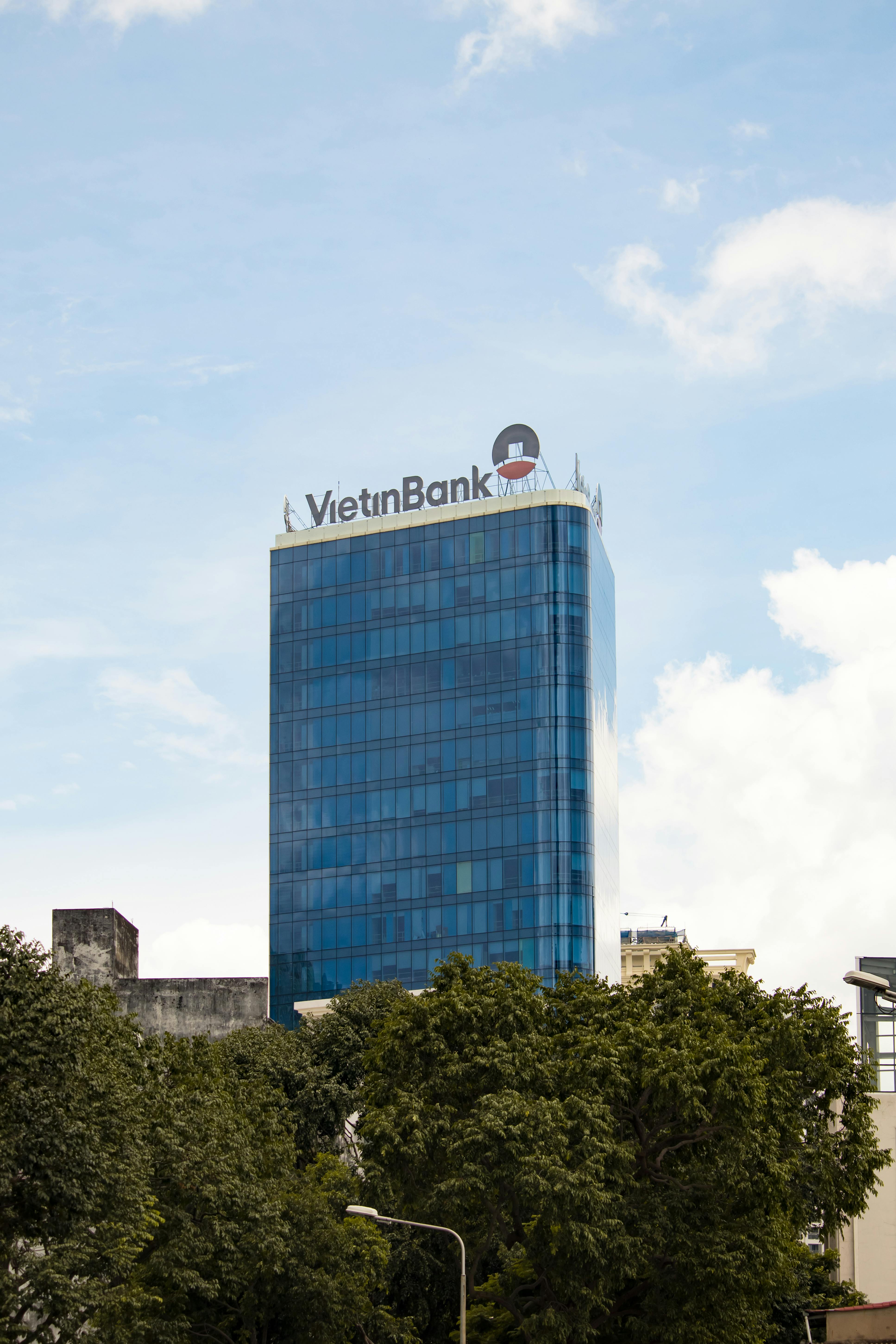 Vietin Bank Skyscraper in City · Free Stock Photo