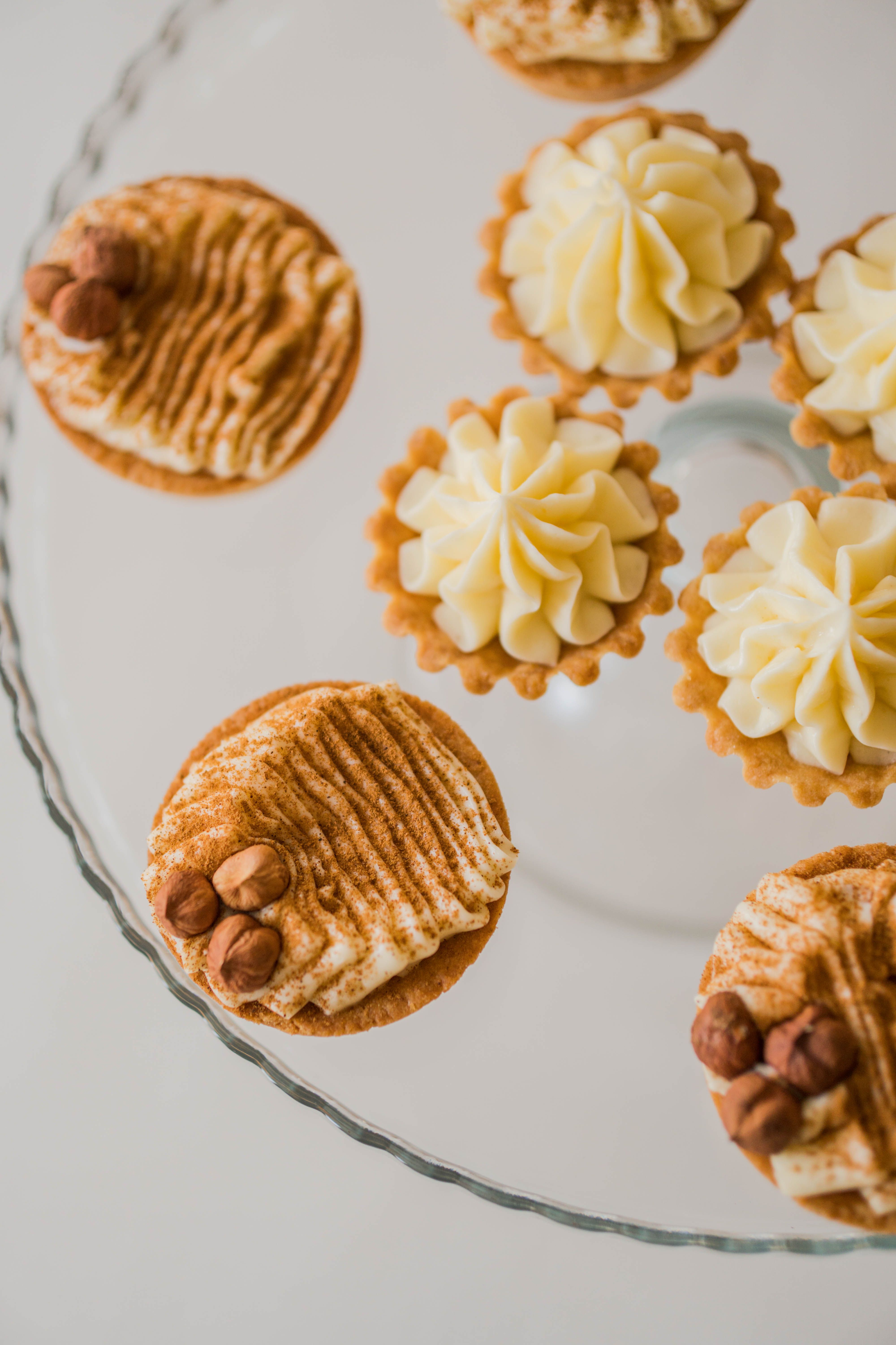 Plate Of Cookies Photos, Download The BEST Free Plate Of Cookies Stock ...