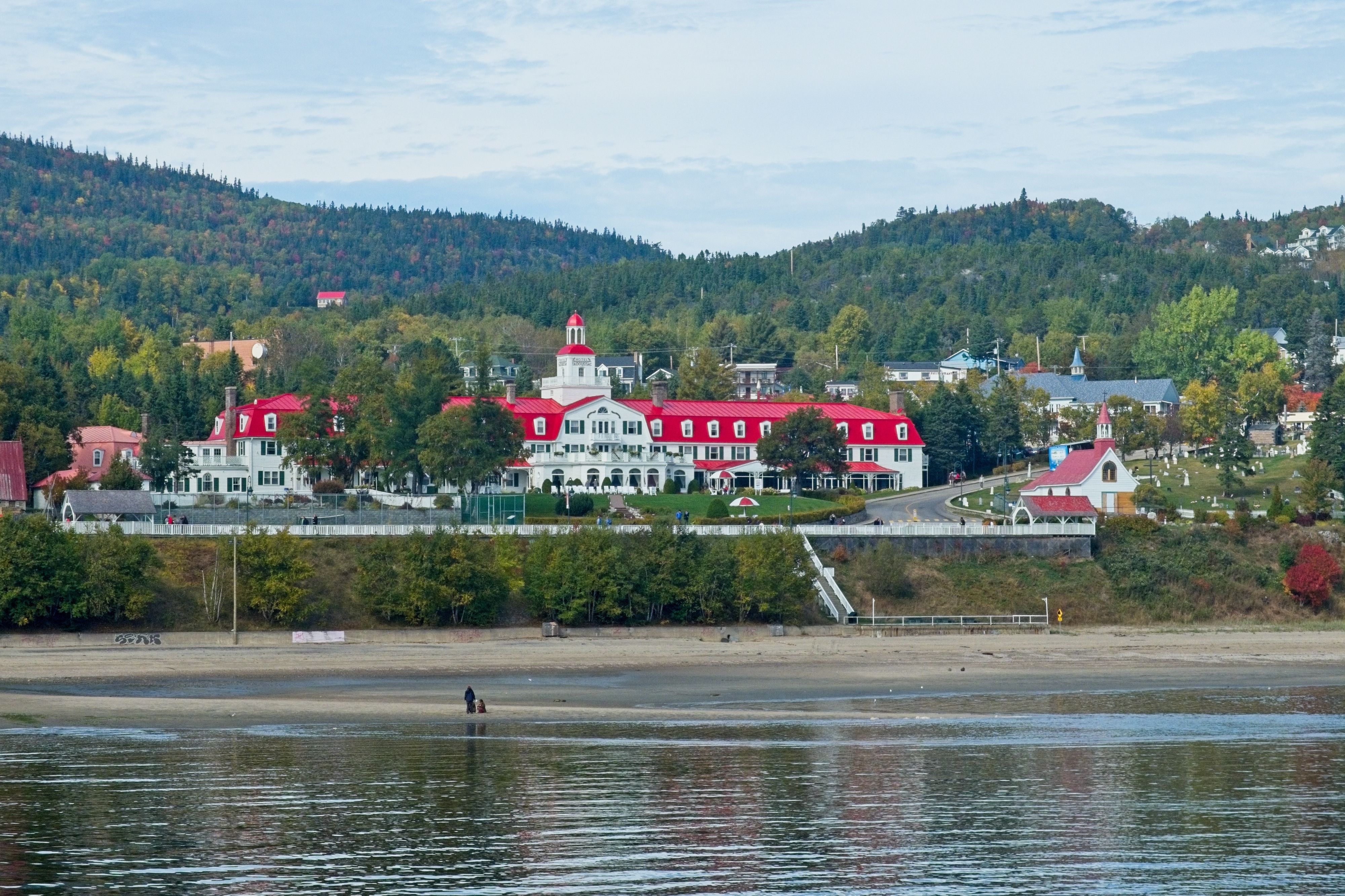 Hotel Tadoussac in Quebec · Free Stock Photo
