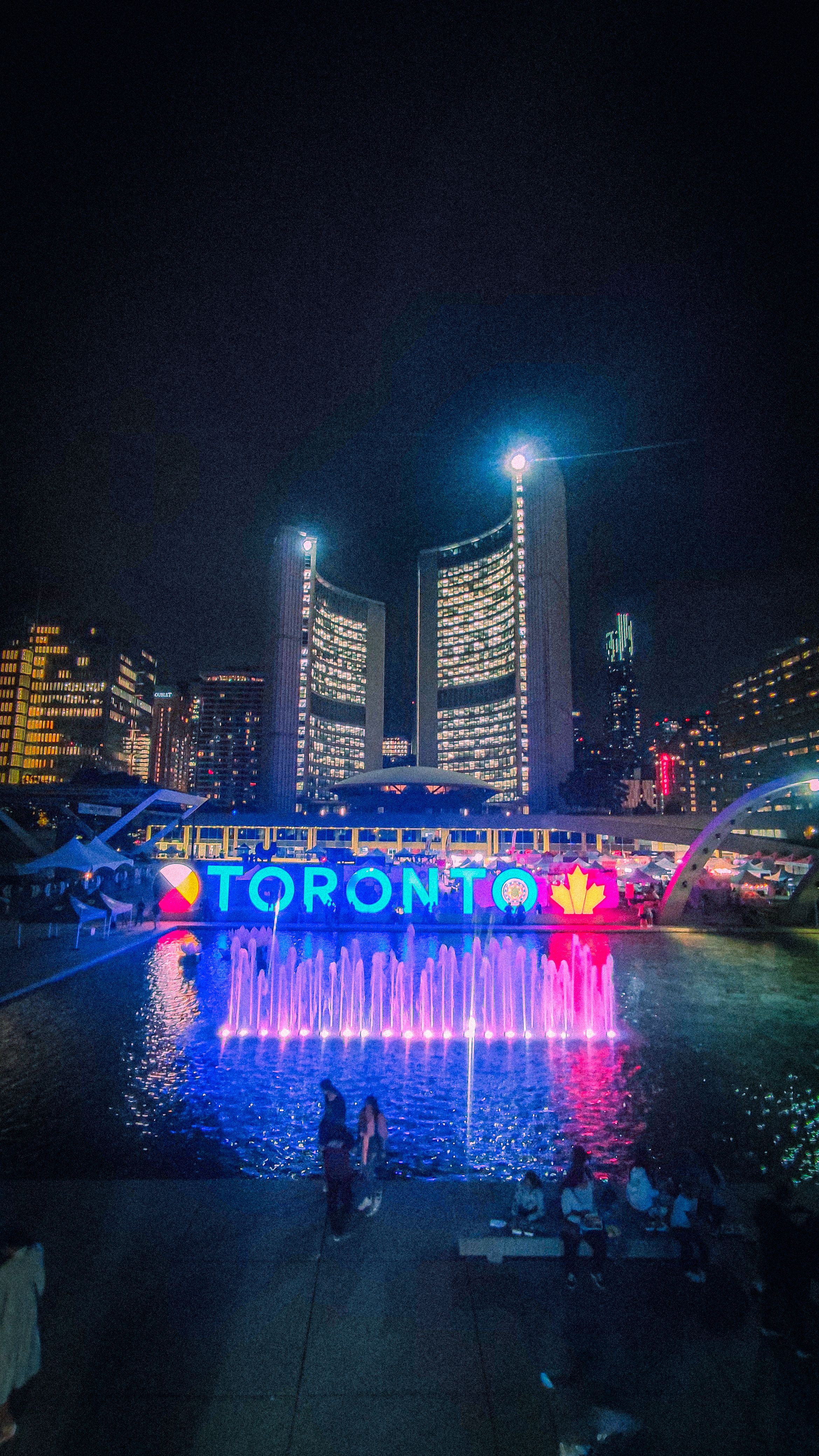 Illuminations in Toronto at Night · Free Stock Photo