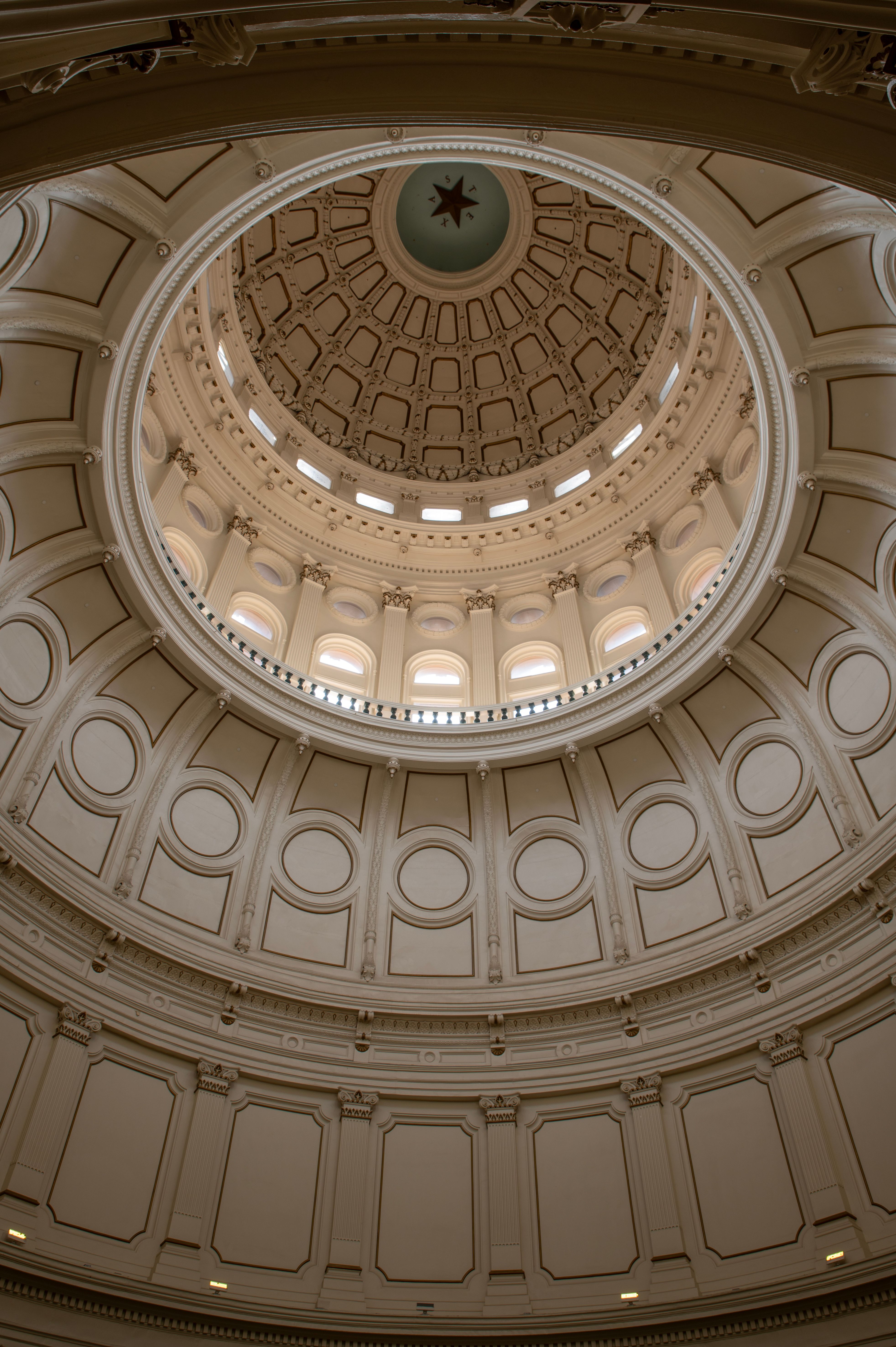 Dome of the Texas State Capitol · Free Stock Photo