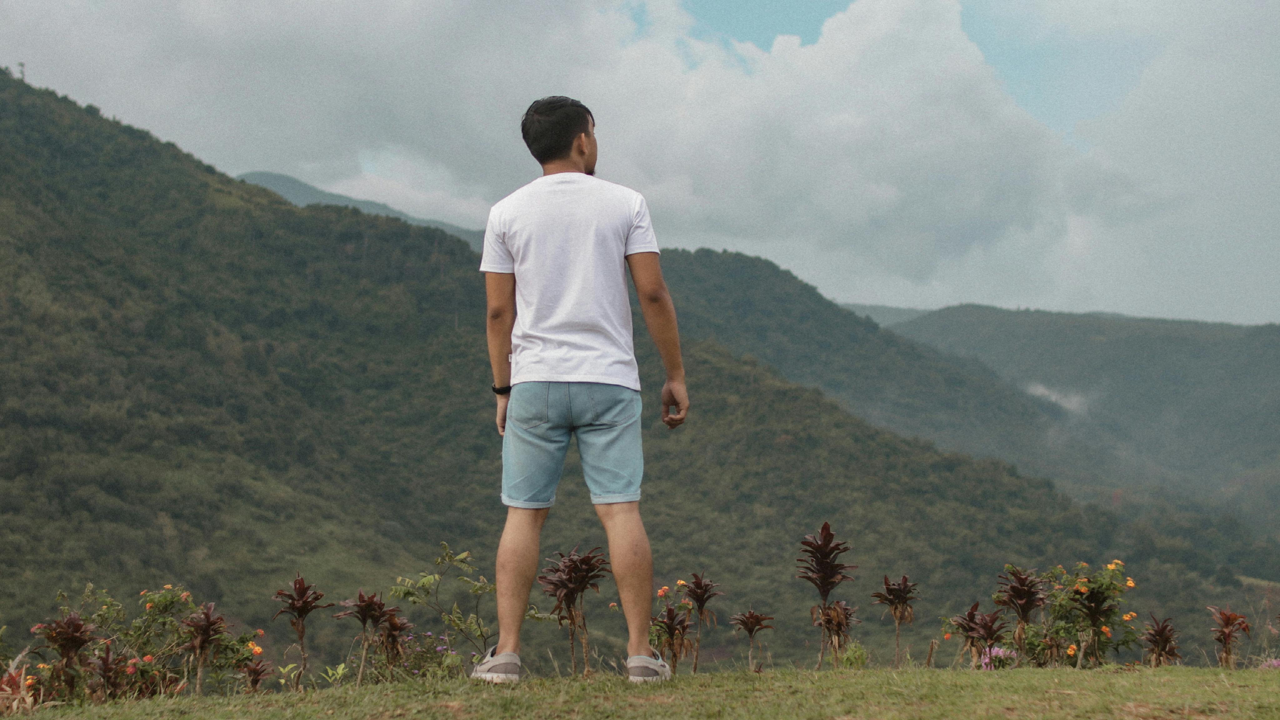 Gays In Short Shorts Photos, Download The BEST Free Gays In Short ...