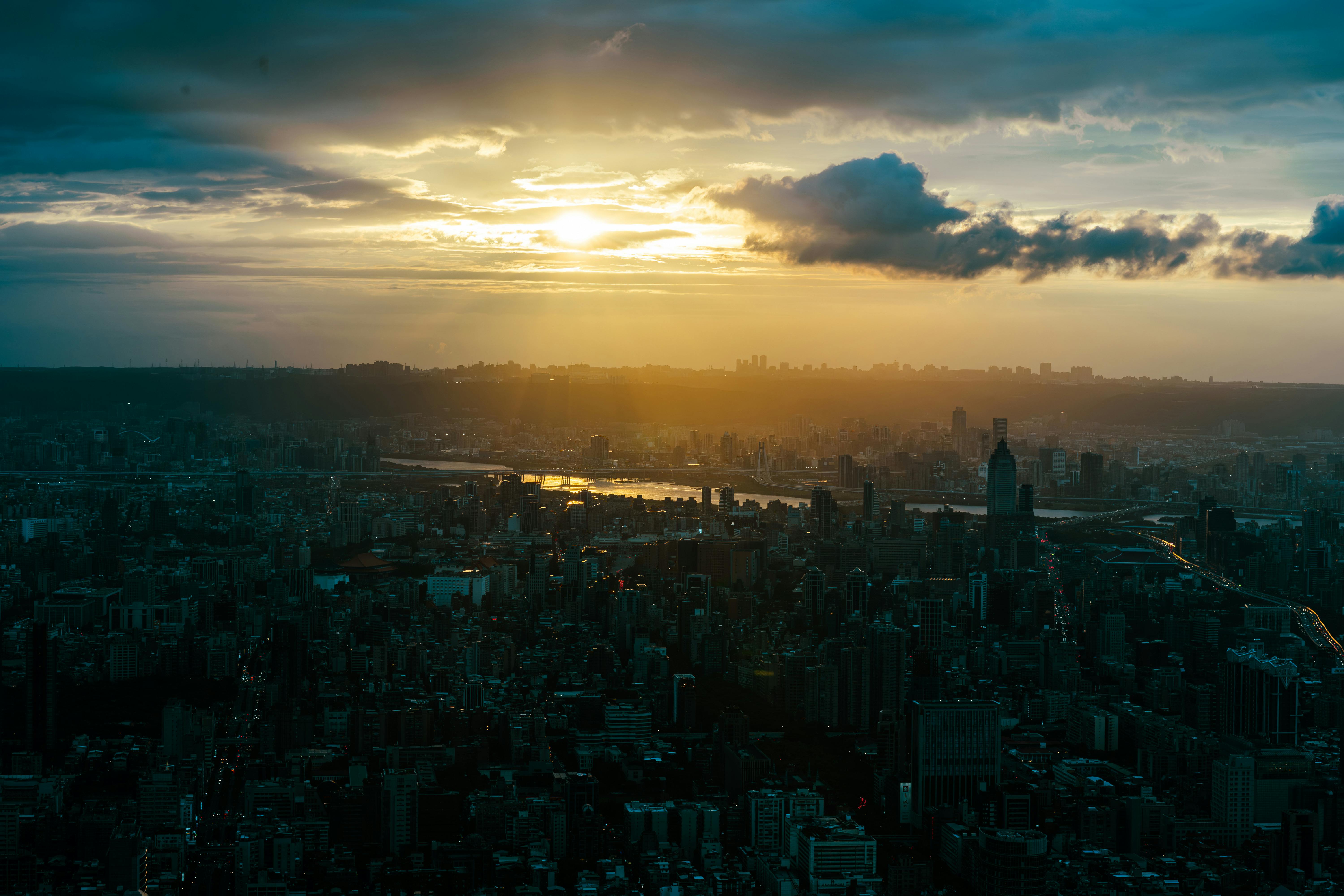 Silhouette Photo of City Building during Sunset · Free Stock Photo