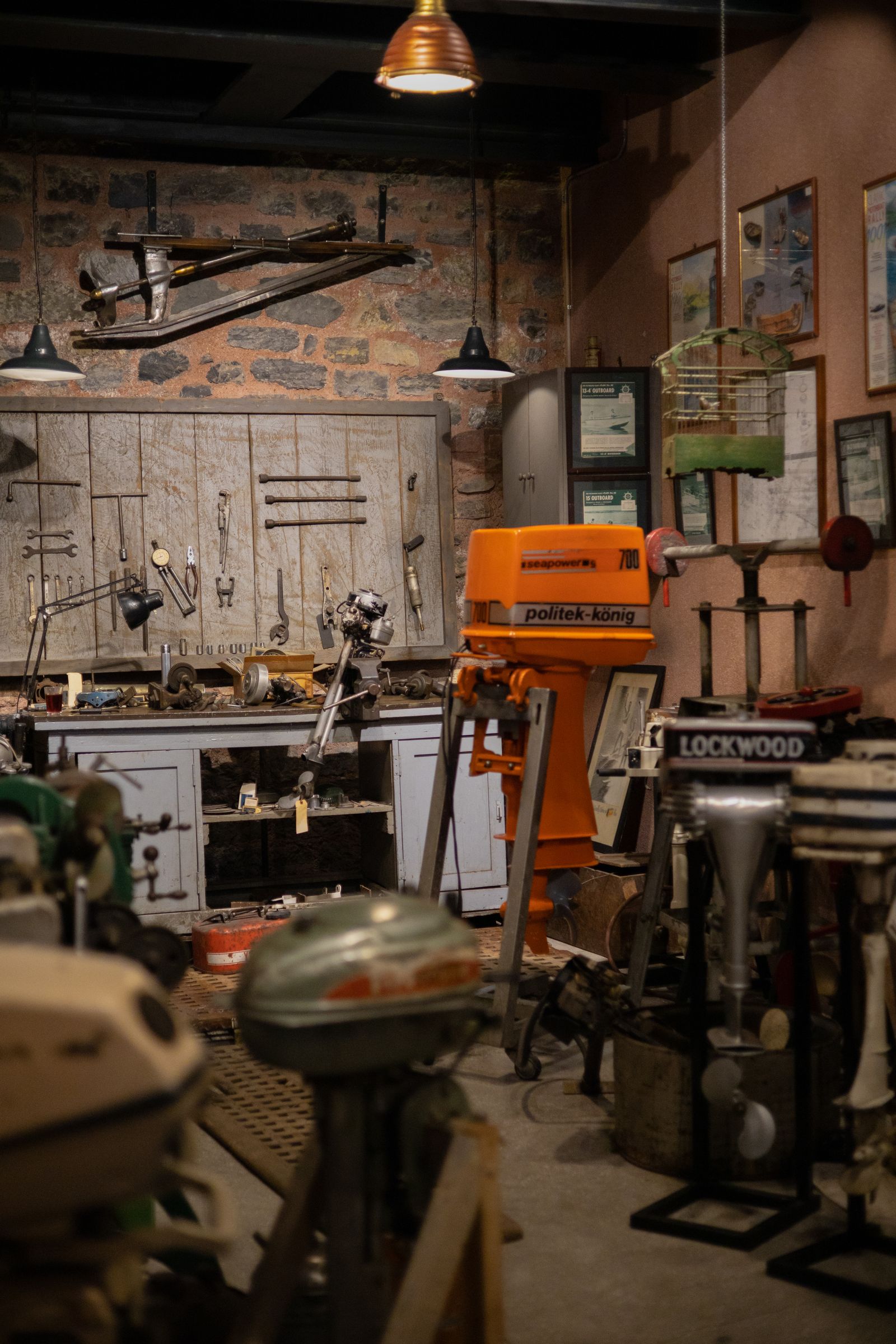 Cluttered Garage Photos, Download The BEST Free Cluttered Garage Stock ...