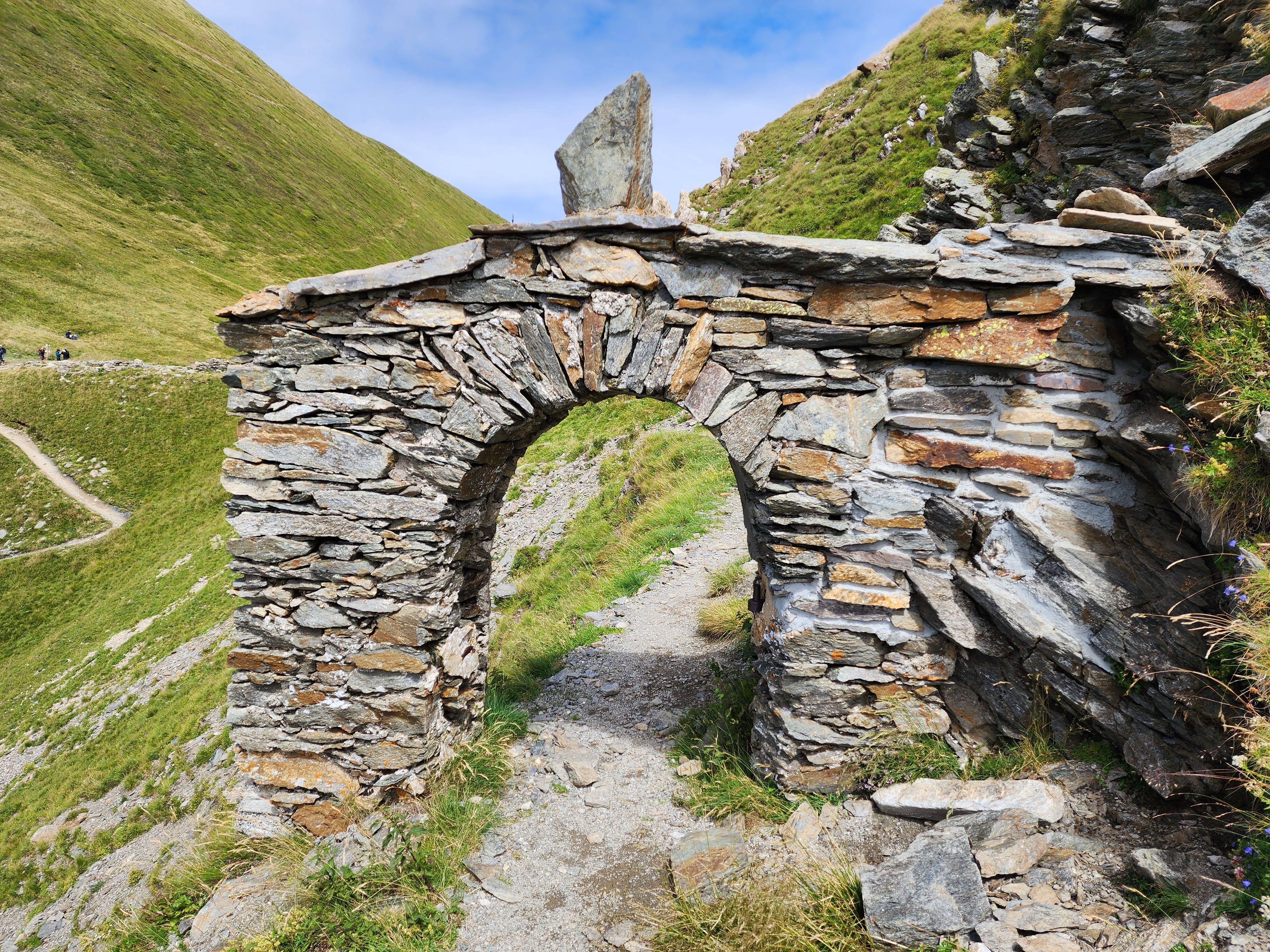 Stone Gate in a Valley · Free Stock Photo
