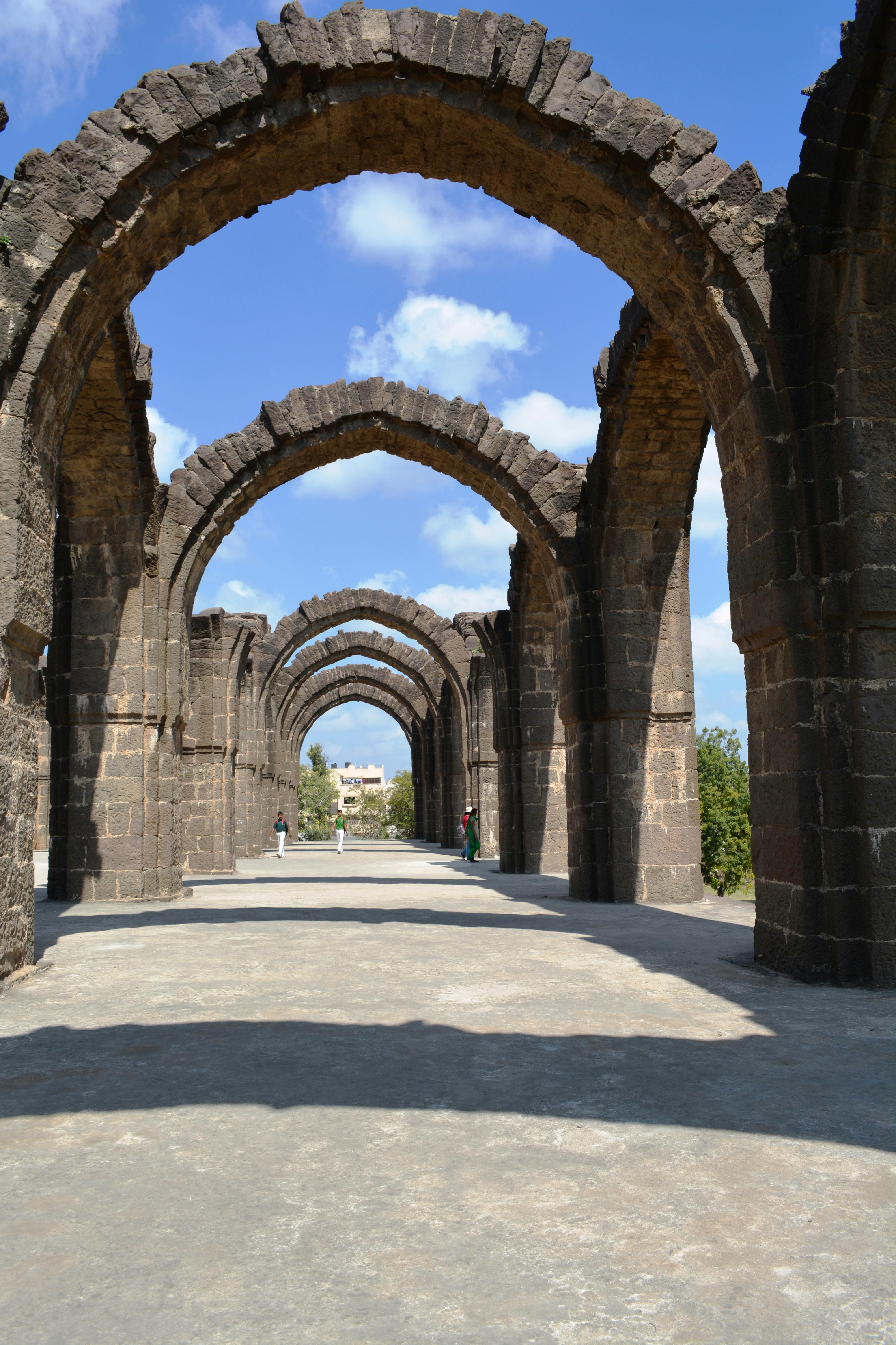 Stone Arches in Ruins in India · Free Stock Photo